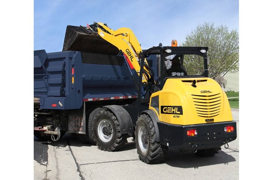 2020 Gehl 750 Articulated Loader (cab) Cab for sale in Mineral Point ...