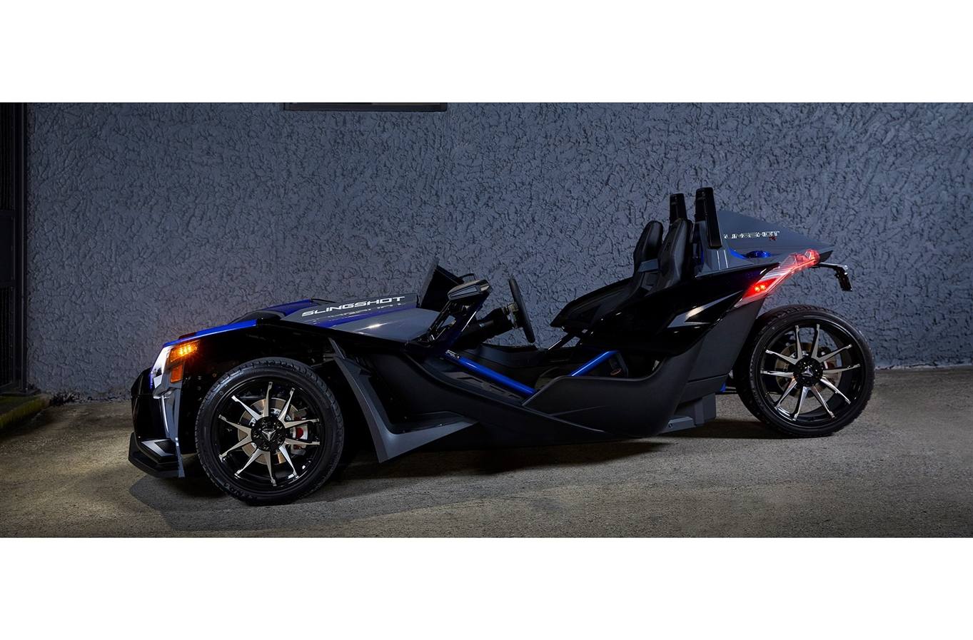 2021 Slingshot Slingshot R - Stealth Blue - AutoDrive for sale in ...