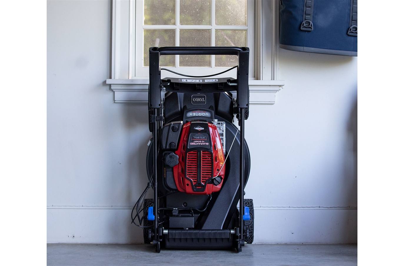 Toro 21" Personal Pace® SMARTSTOW® Super Recycler® Electric Start Mower ...