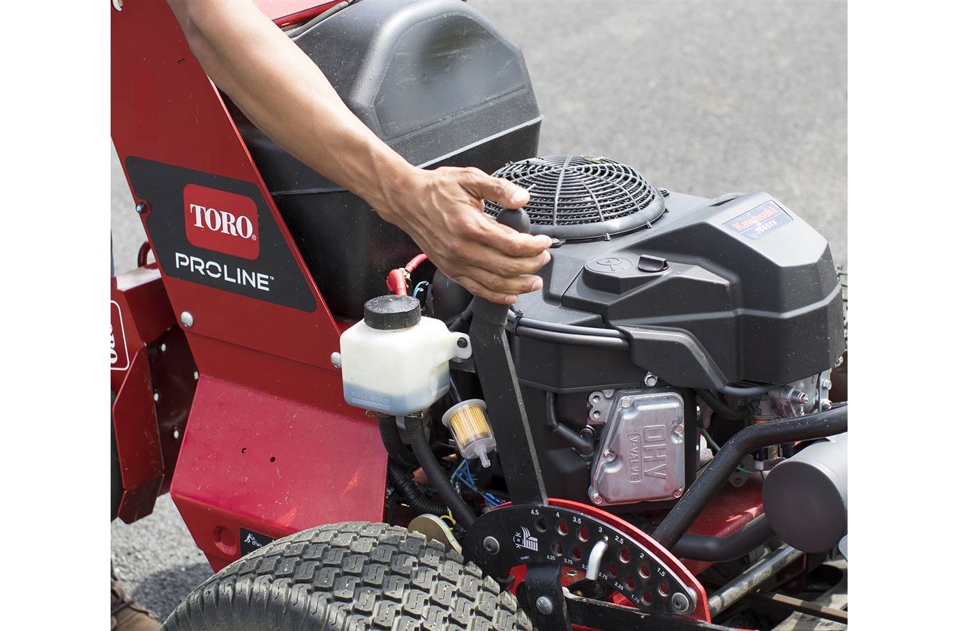 Toro PROLINE™ 36" (91 cm) Mid-Size Mower (California Model) (44409) for ...