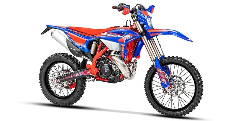 Dirt Bikes from Beta Motorcycles, Echo and Suzuki Steadman's Recreation ...