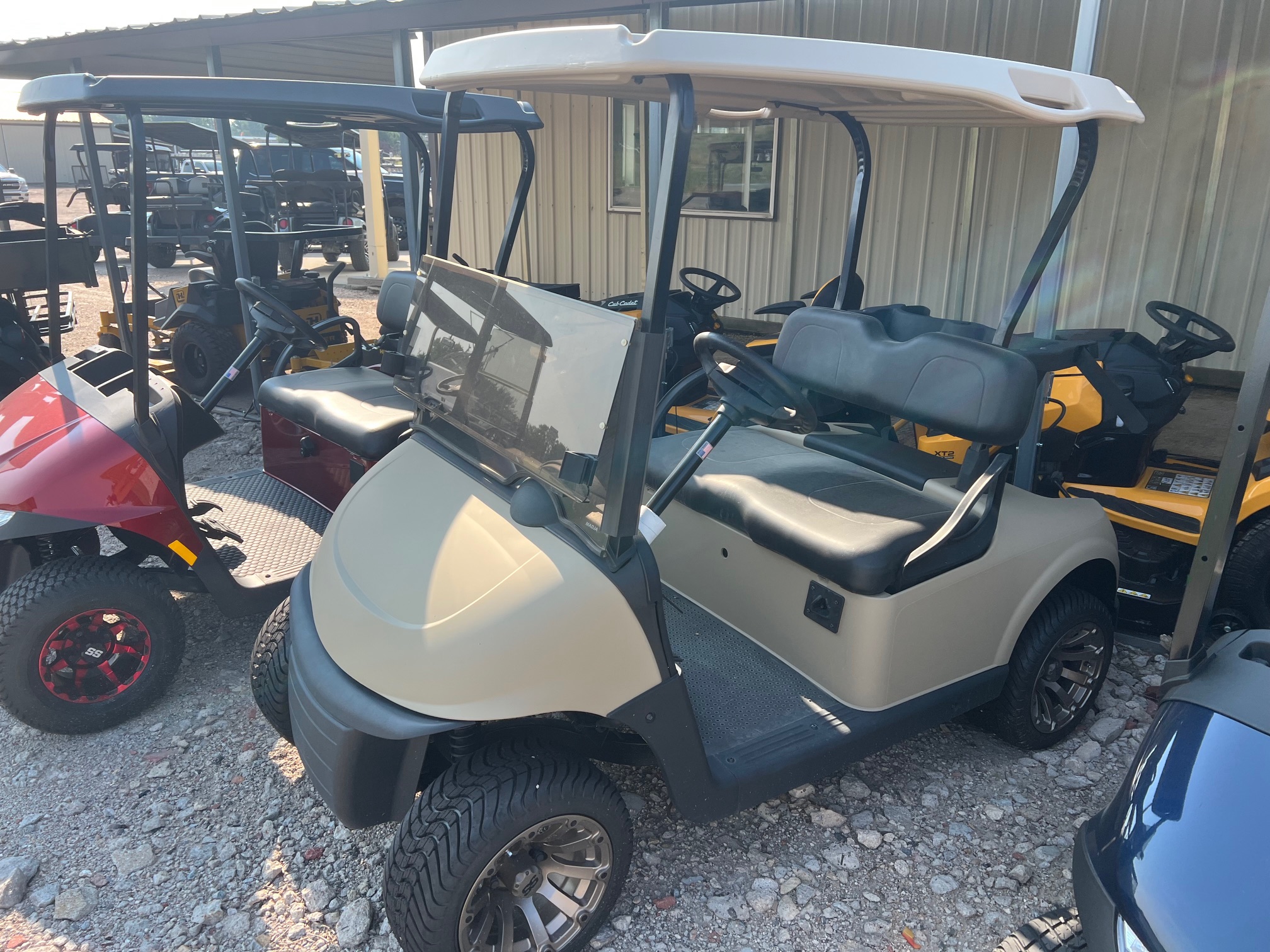 New 2023 E-Z-GO Freedom RXV ELiTE Lithium for sale in Wray, CO
