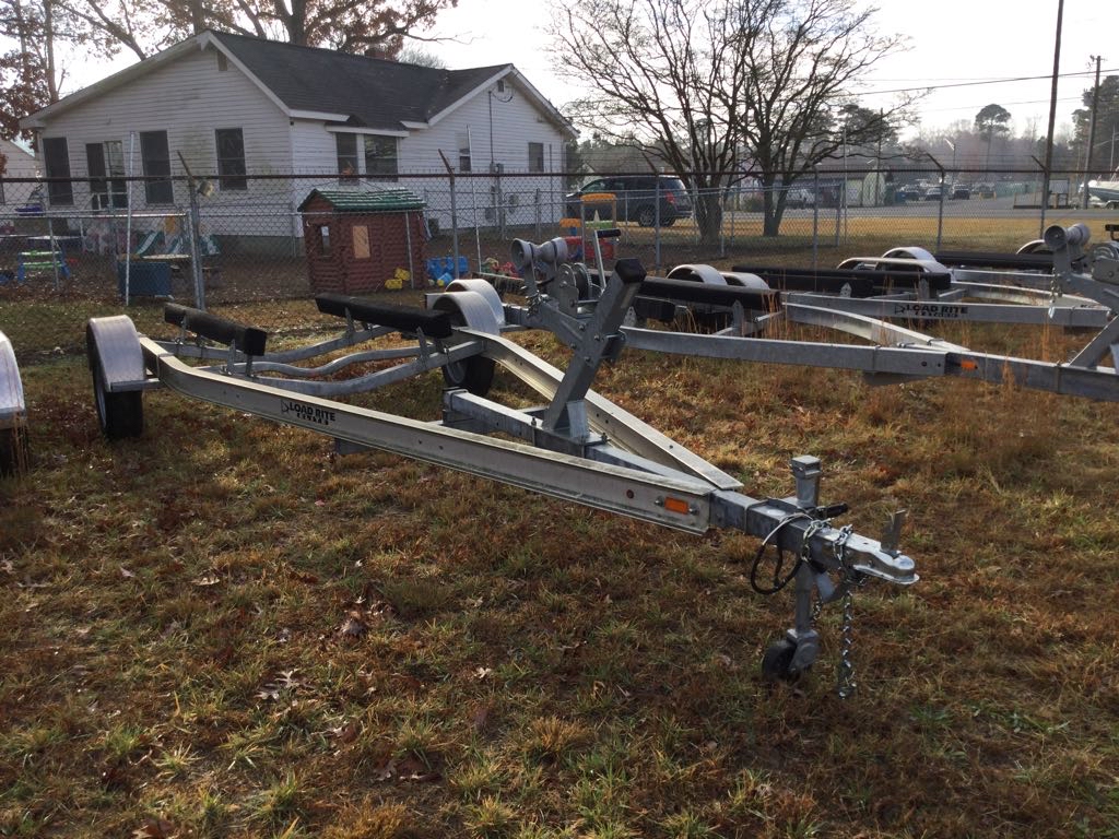 New Boat Trailers Short's Marine Millsboro, DE (302) 945-1200