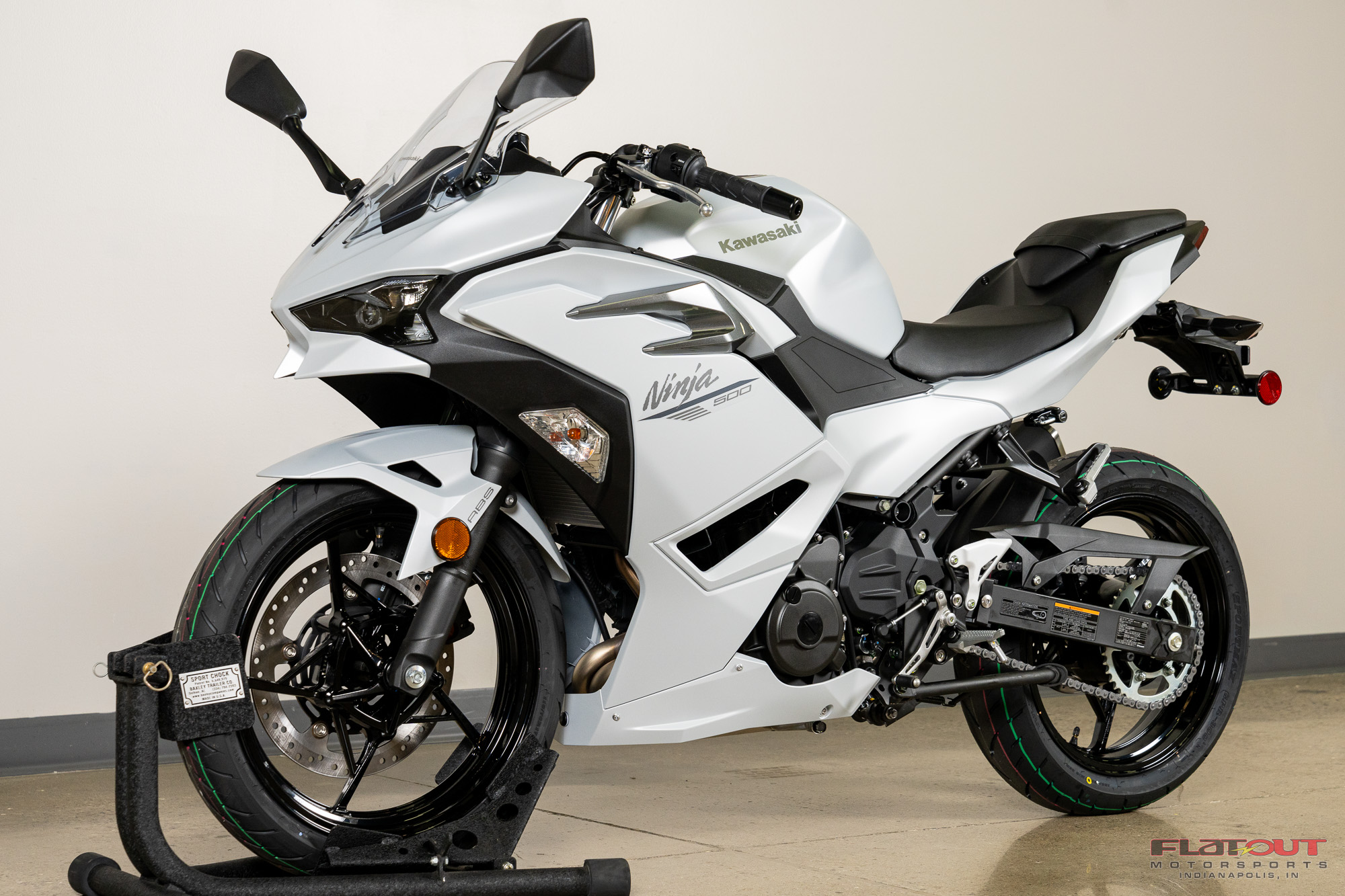 Street Bikes Flat Out Motorsports Indianapolis, IN (317) 890-9110