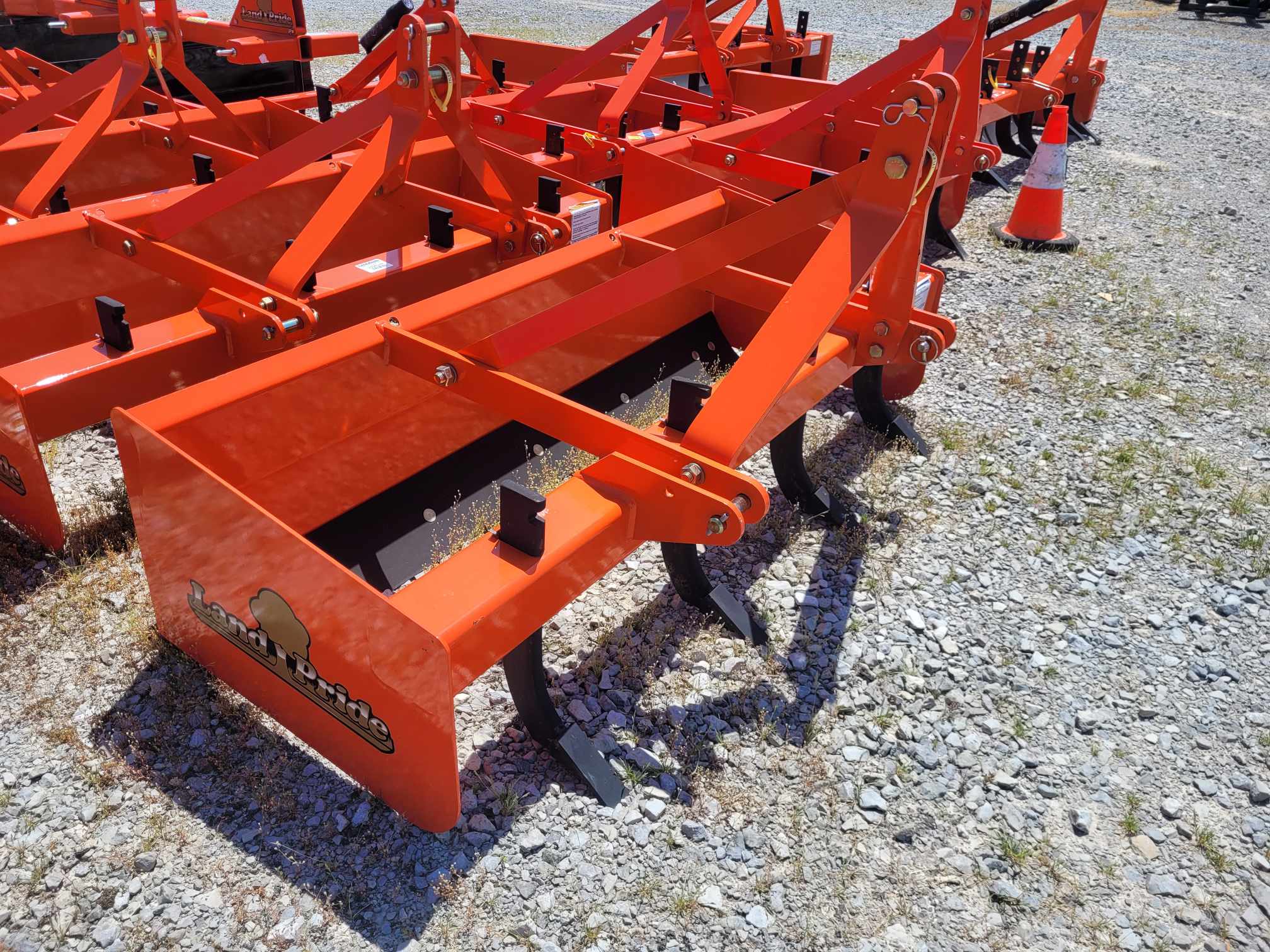 Disc Bine, Box Scrapers and Tractors Tyler Brothers Farm Equipment ...
