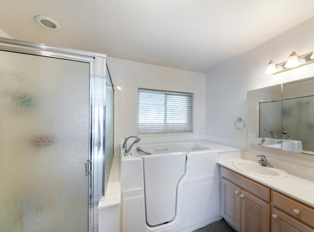 Bath Modifications | Connersville, IN