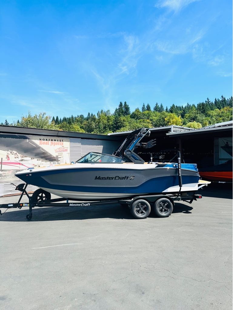 In-Stock New and Used Models For Sale in Oregon City, OR Northwest Boat ...