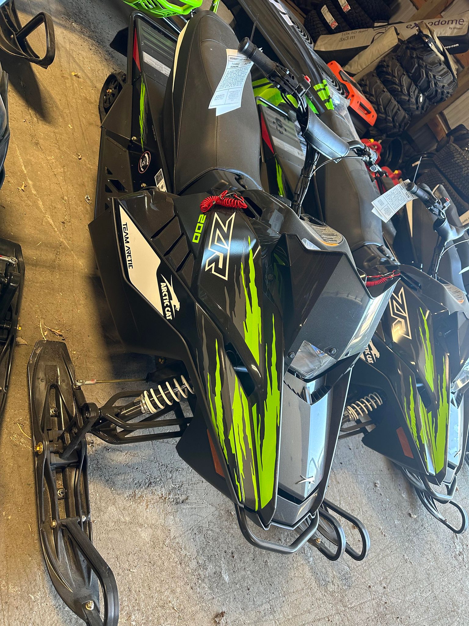 Snowmobile Universe Satellite ROCANVILLE, SK (306) 645-2669
