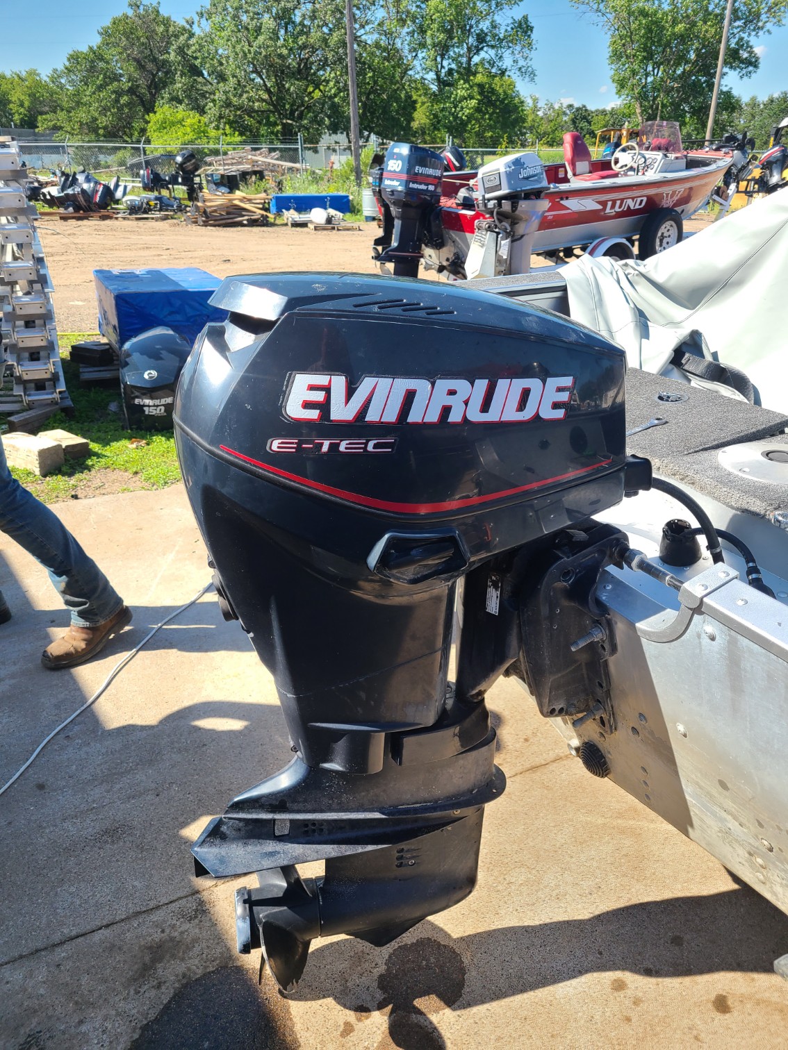 Inventory from Premier Pontoons, Yacht Club and Evinrude Riverview ...