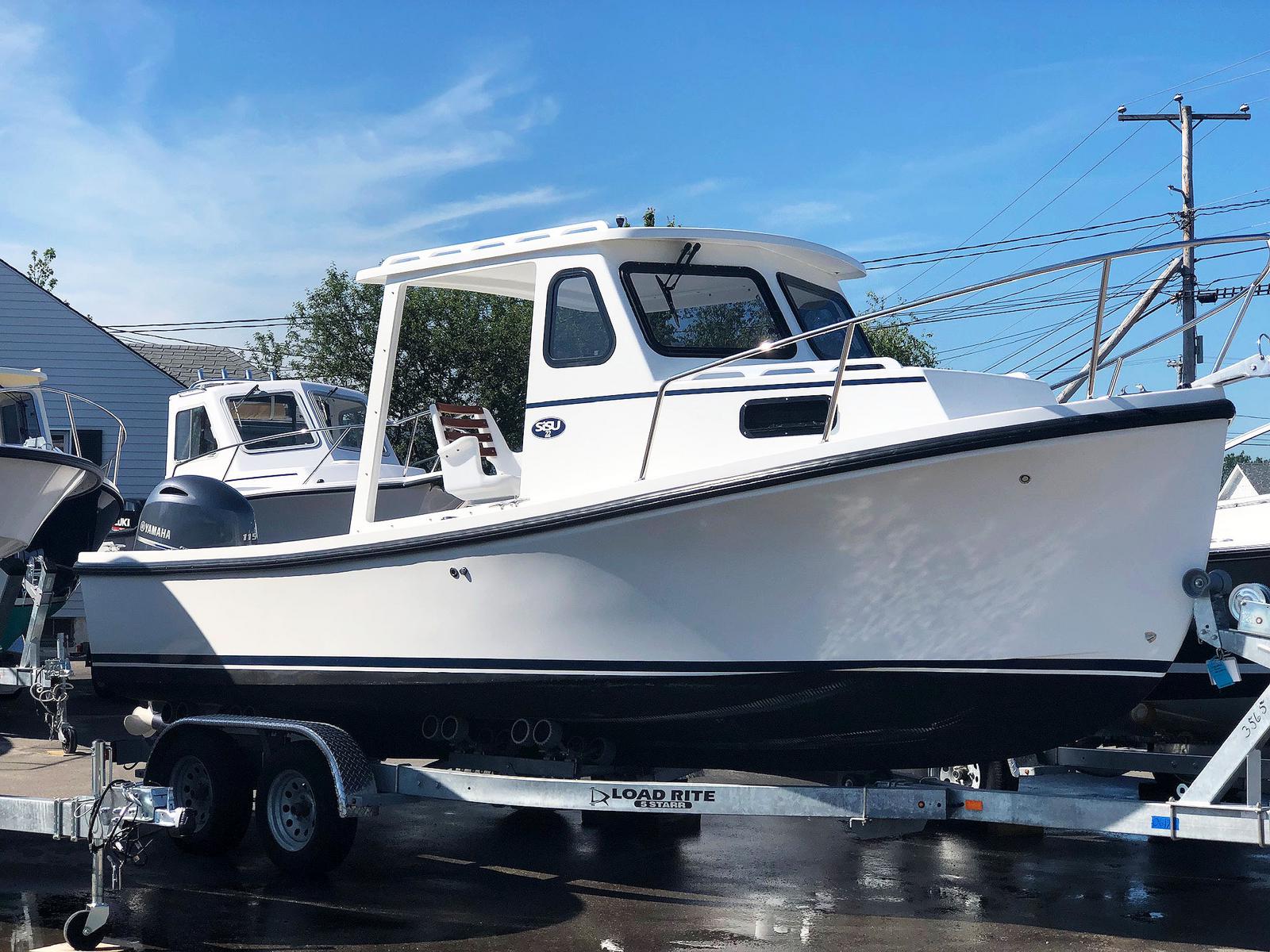 2019 Eastern Boats 22' Sisu 220 Hardtop Downeast Cruiser .. Yamaha ...