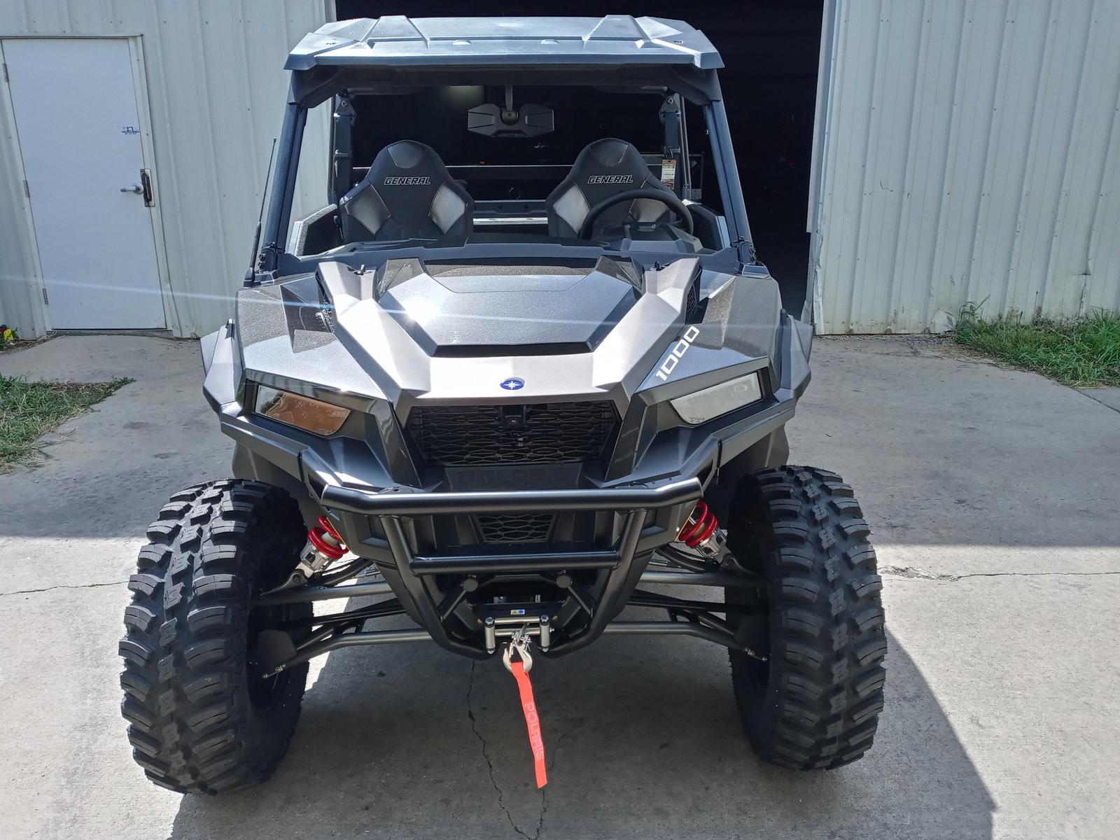 Side x Side World of Powersports Inc.