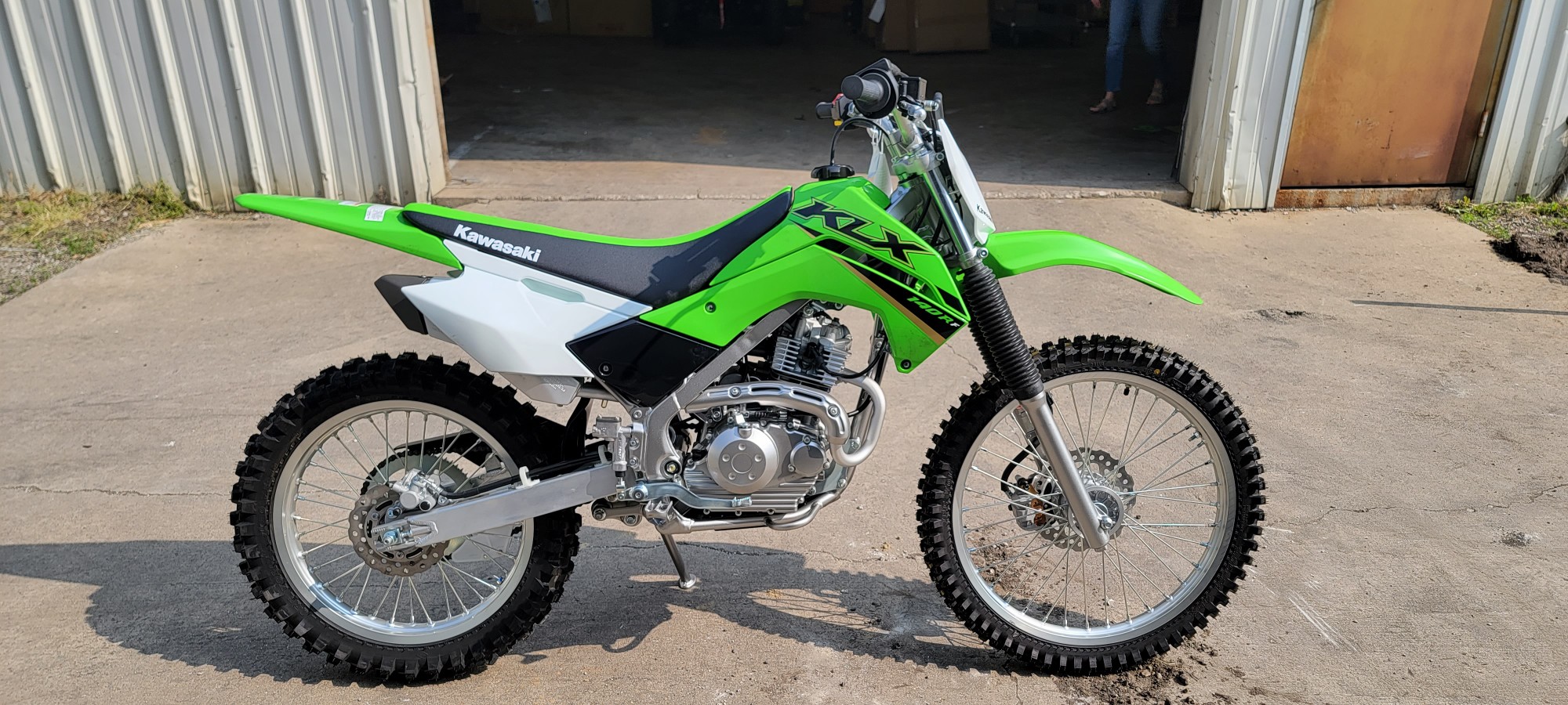 Dirt Bikes World of Powersports Inc.