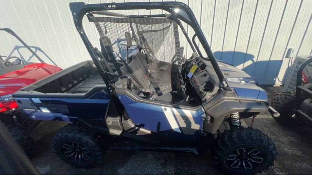 Side x Side World of Powersports Inc.