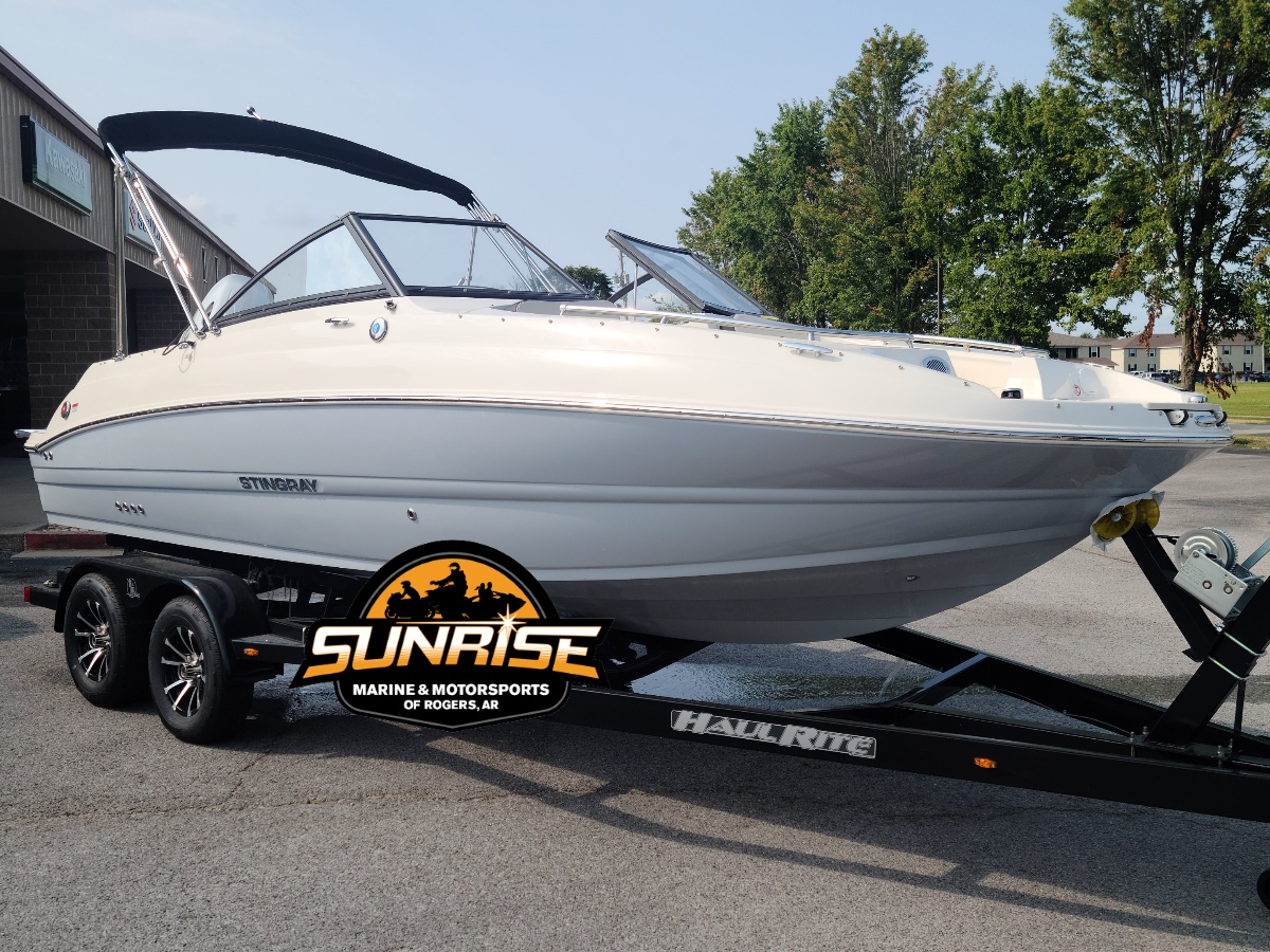 Boats and Pontoons Sunrise Marine & Motorsports Rogers, AR (479) 636-1351
