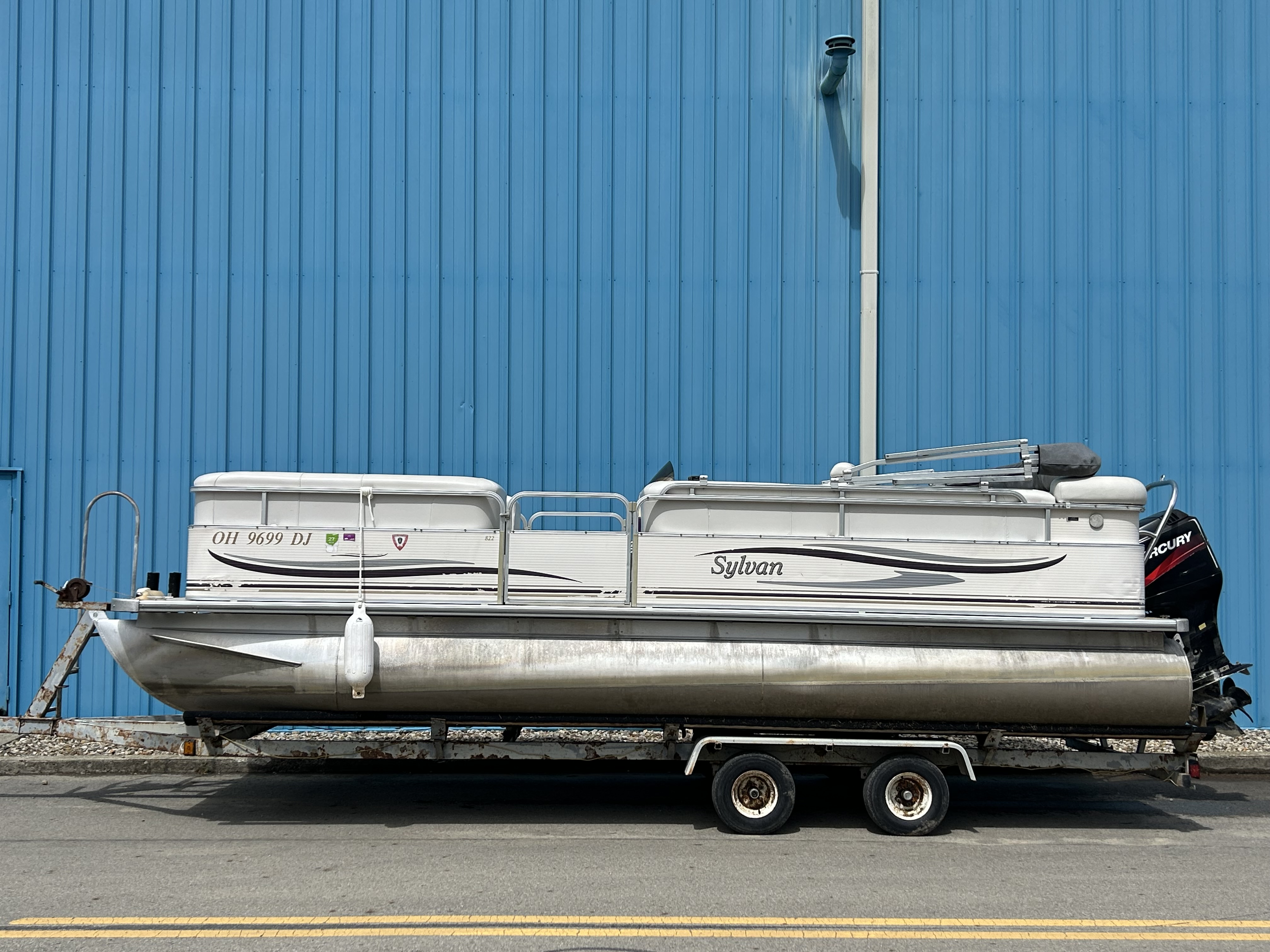 Pontoons from Sylvan Buckeye Lake Marina Millersport, OH (740) 467-2697
