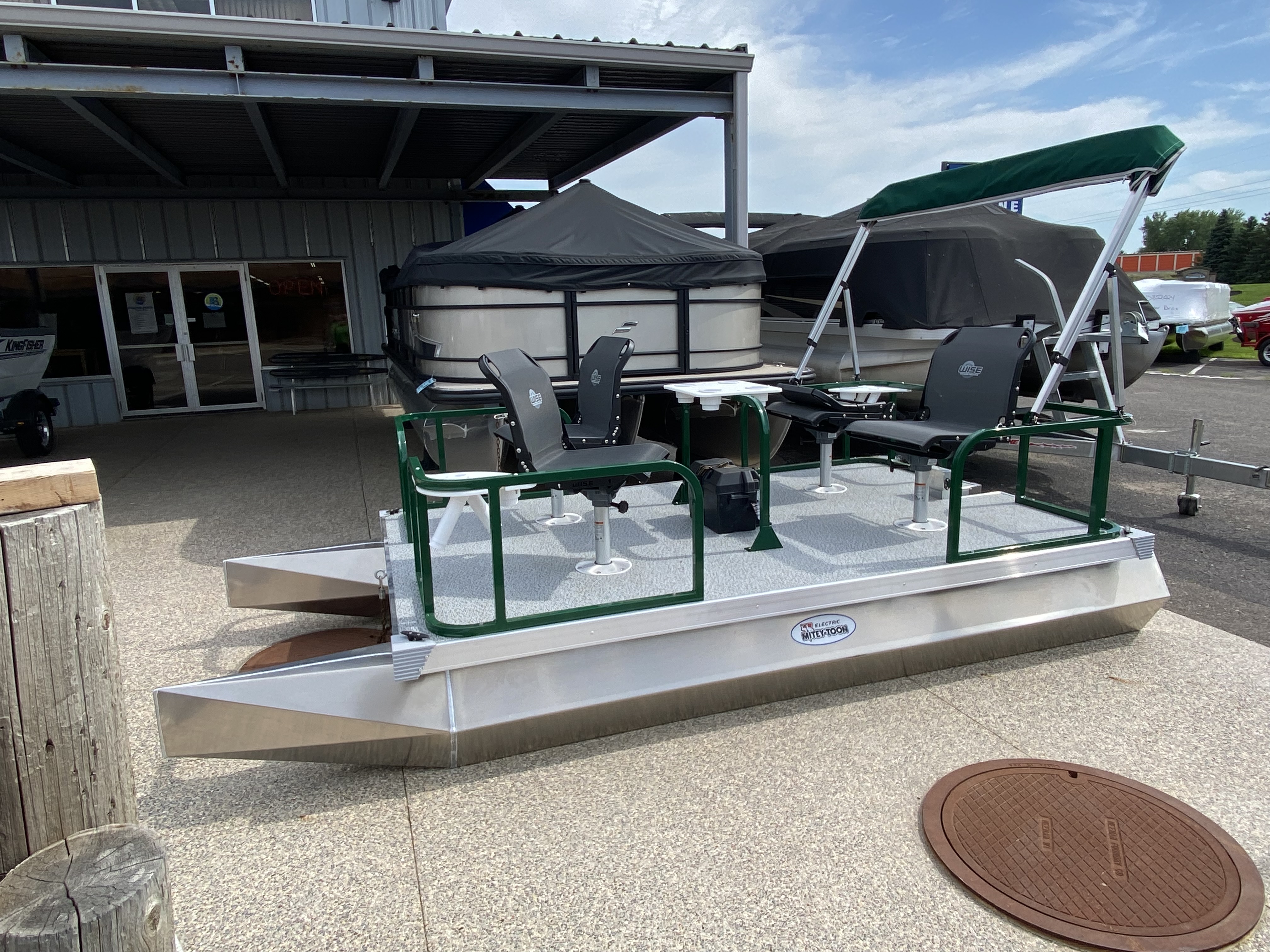 Inventory from Honda Marine, Mitey-Toon and SeaArk Foster Bros. Marine ...