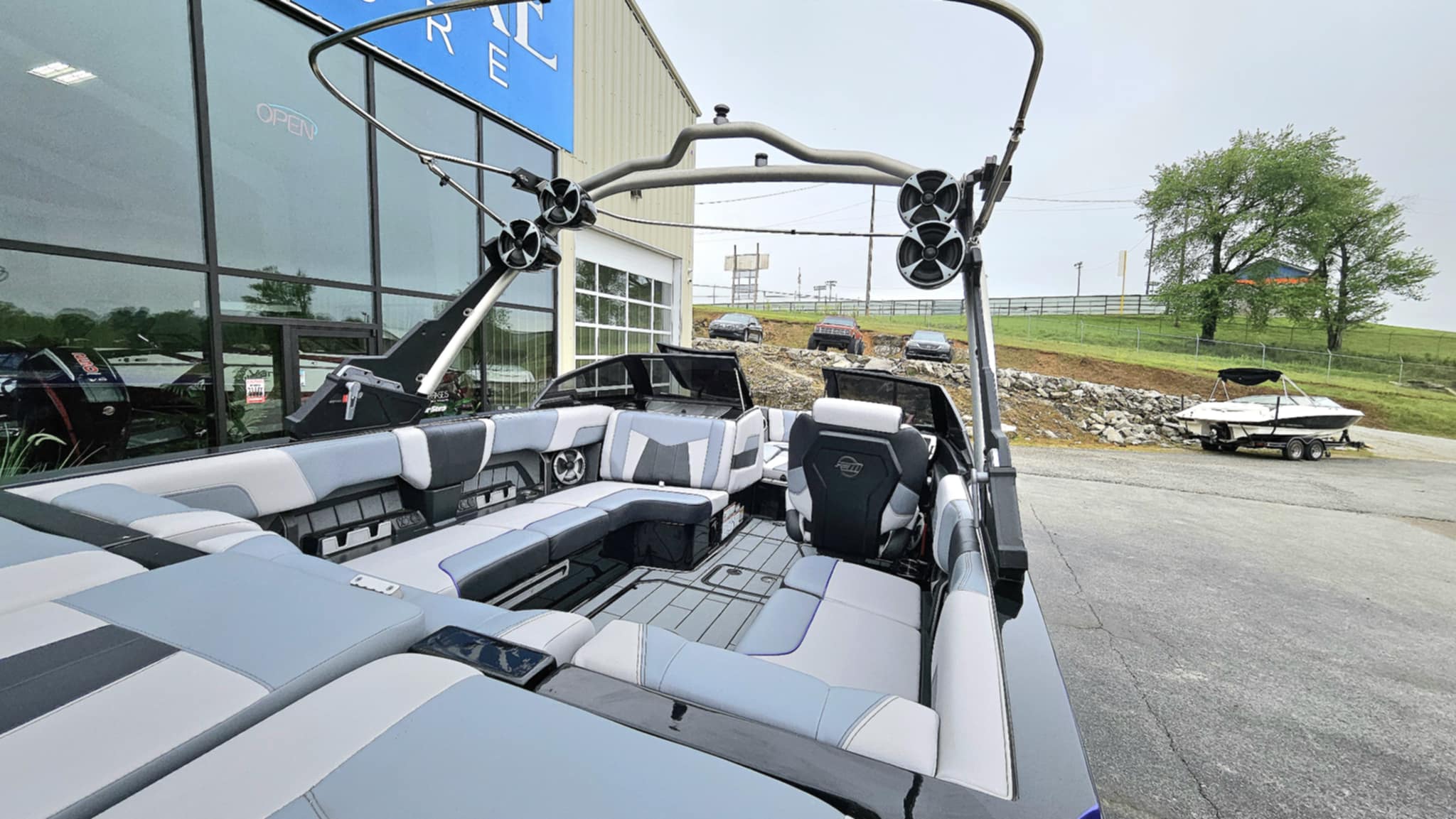 Used Boat Dealer in LaFollette, TN | Norris Lake Boat Store