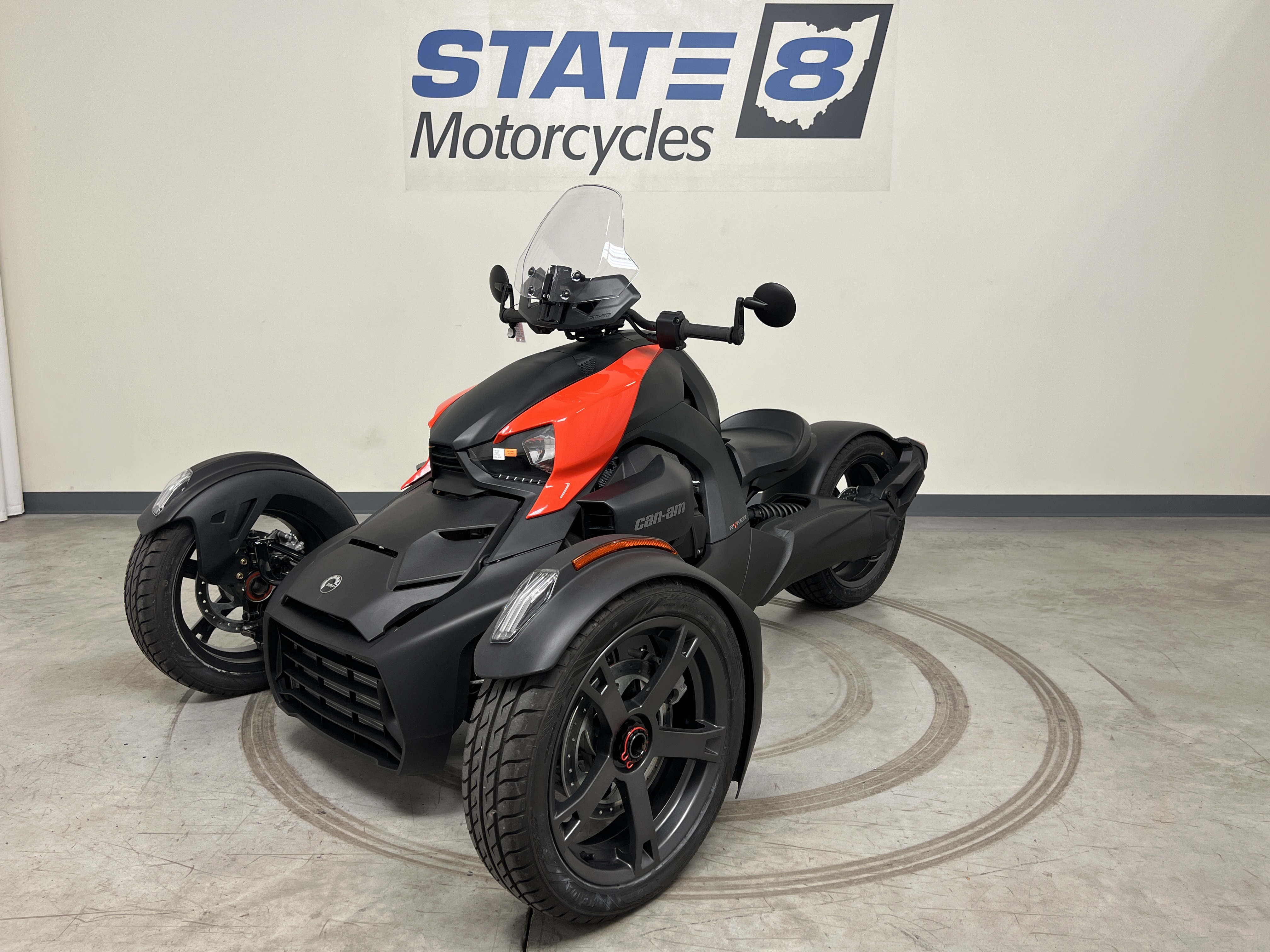 3 Wheel Motorcycle from Can-Am and Honda State 8 Motorcycles