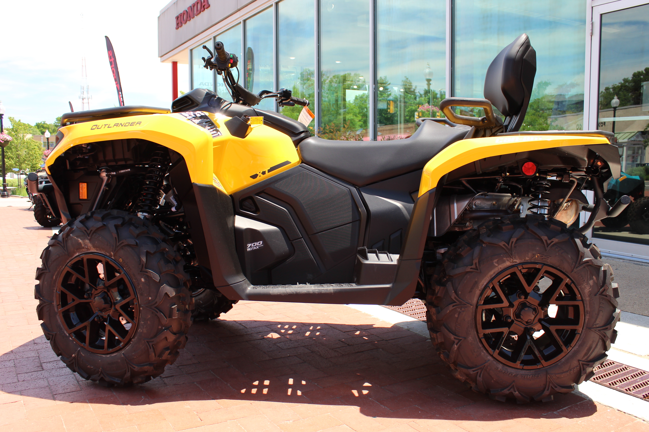 New Powersports Vehicles for Sale Near Woodbridge & Falls Church, VA