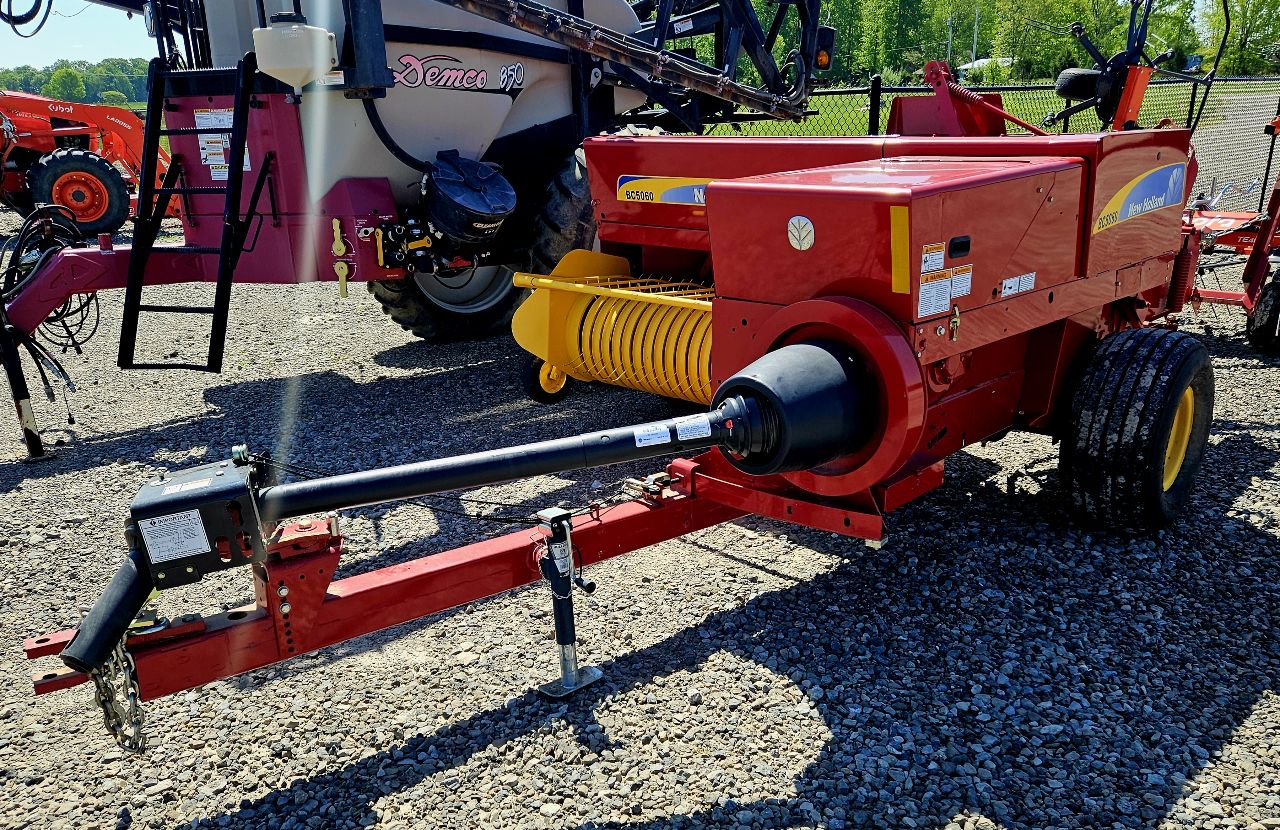 Agricultural Balers, Commercial Lawn Mowers and HEADER Baxla Tractor Sales