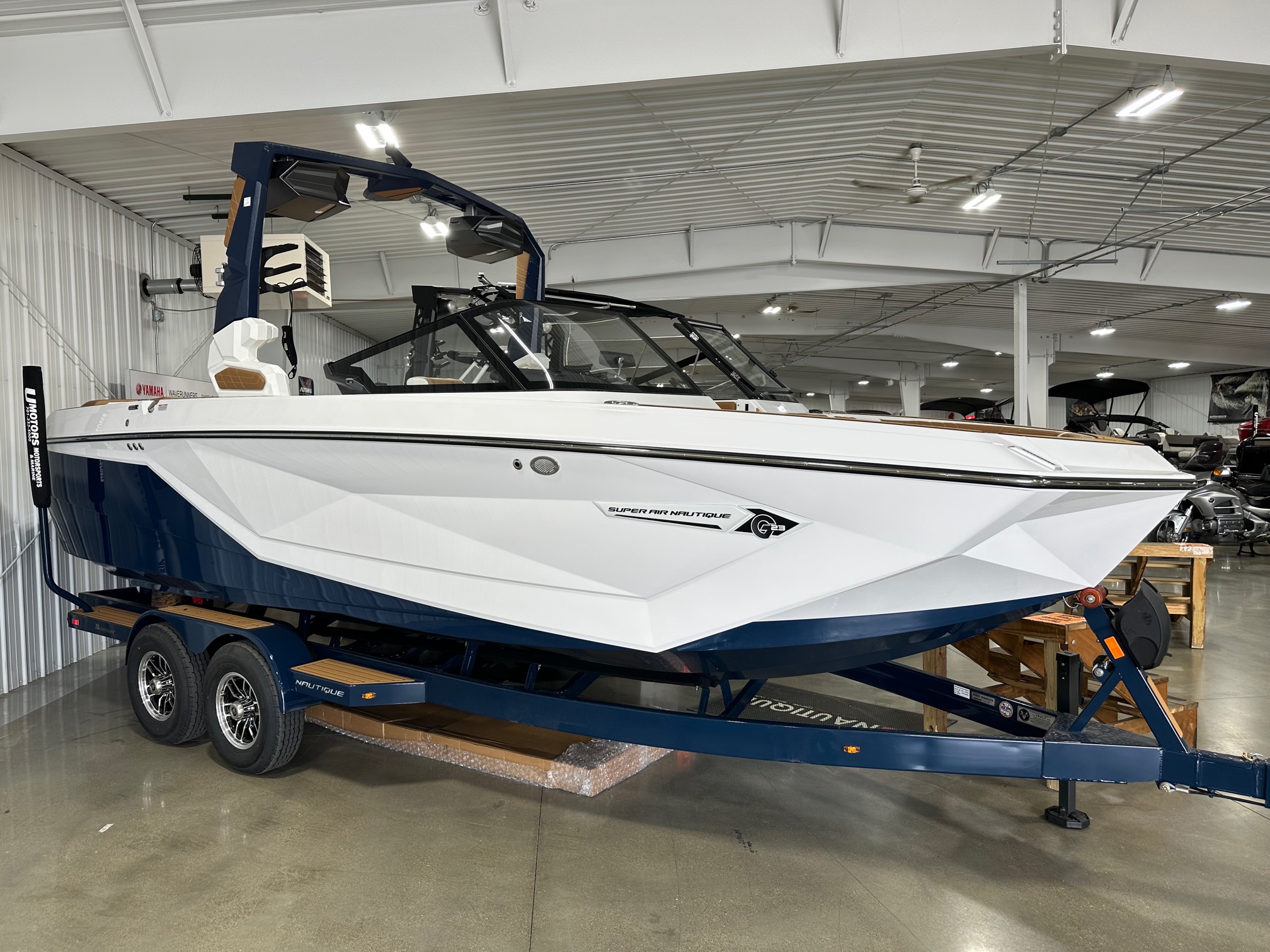 Boats U Motors Inc. Fargo, ND (701) 232-5000