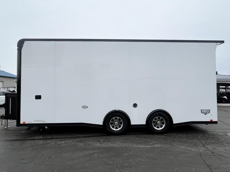 Inventory from Featherlite Trailers, MadJax and United Trailers Warsaw ...