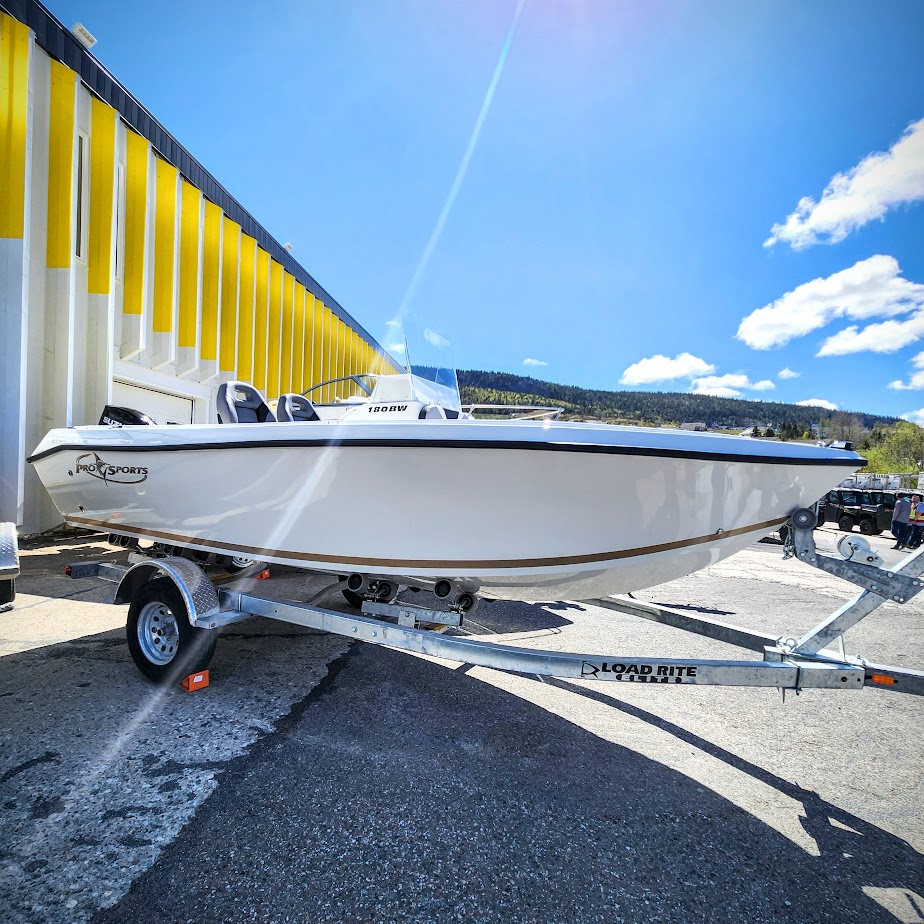 Pro Sports Boats