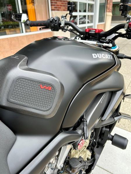 In-Stock New and Used Models For Sale in Redmond, WA Ducati Redmond ...