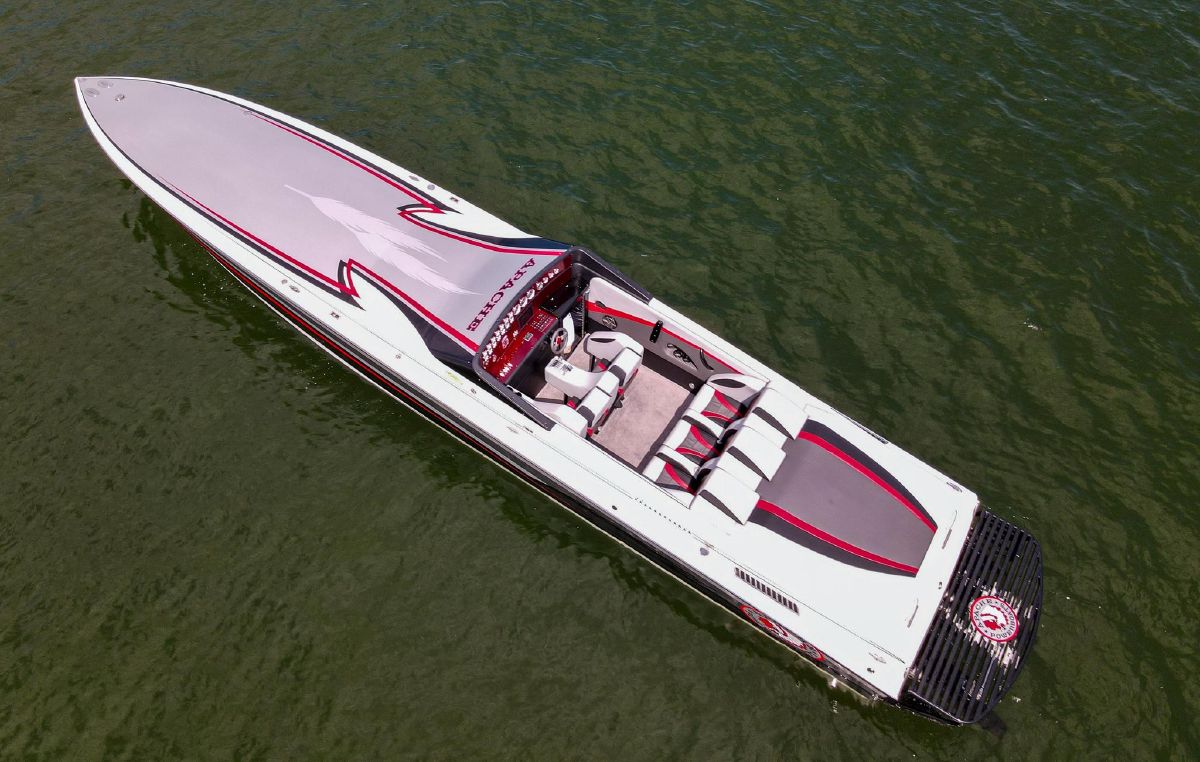 1991 Apache Powerboats 42 Comanche for sale in Kimball, MI. American ...