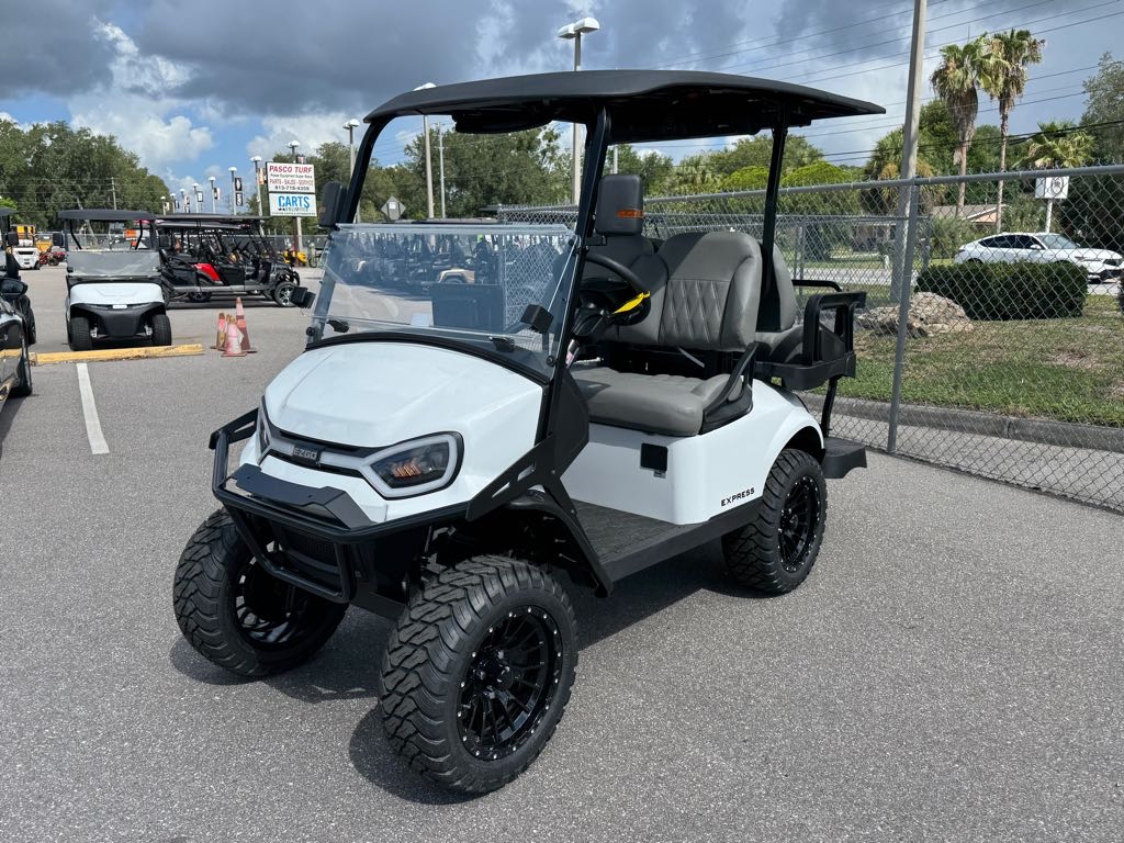 2027 E-Z-GO Express 4 Touring S 13.5-hp Gas for Sale | Golf Cart Resource