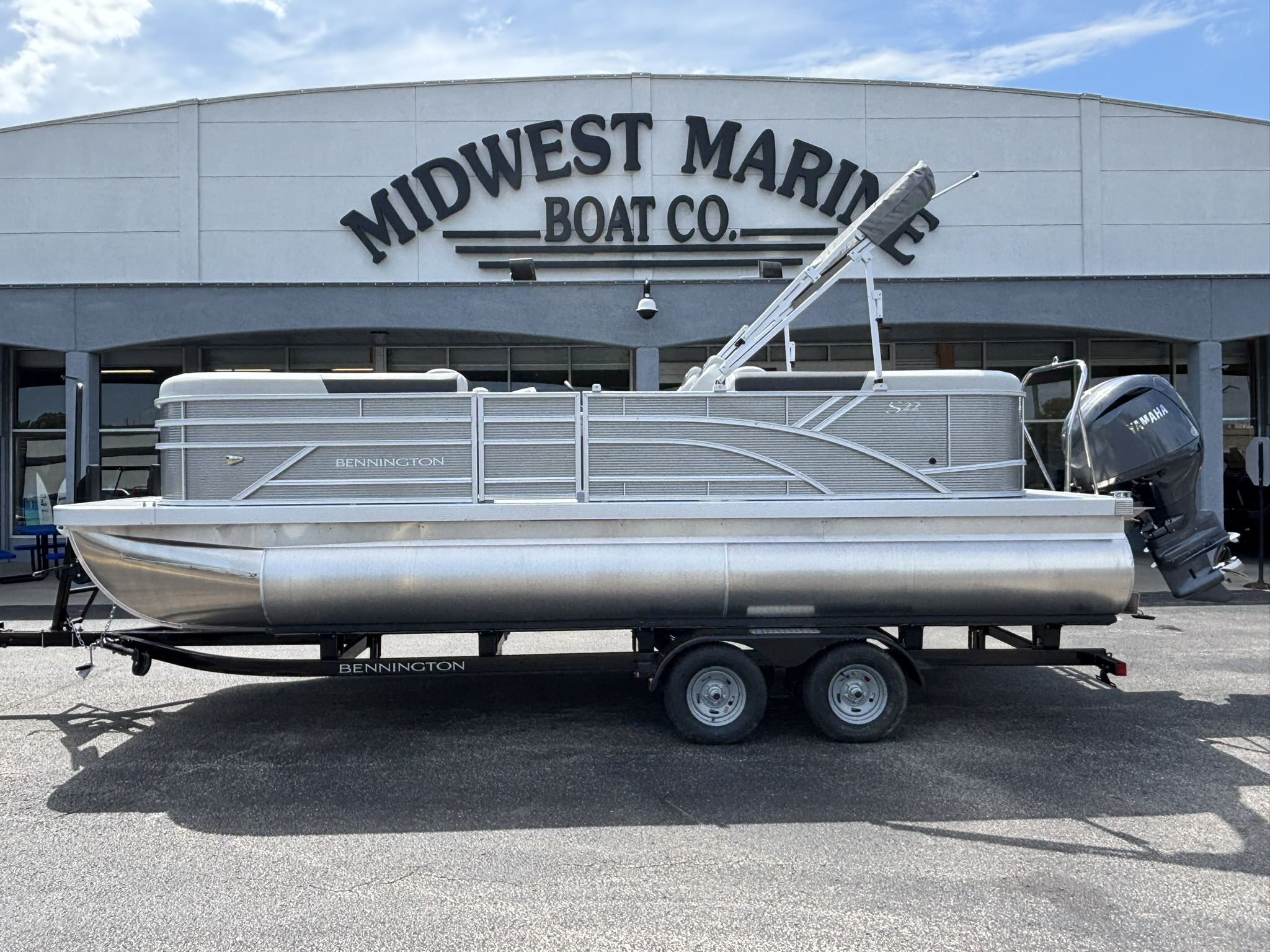 New 2024 and 2026 Inventory from Bennington Midwest Marine Boat Company ...