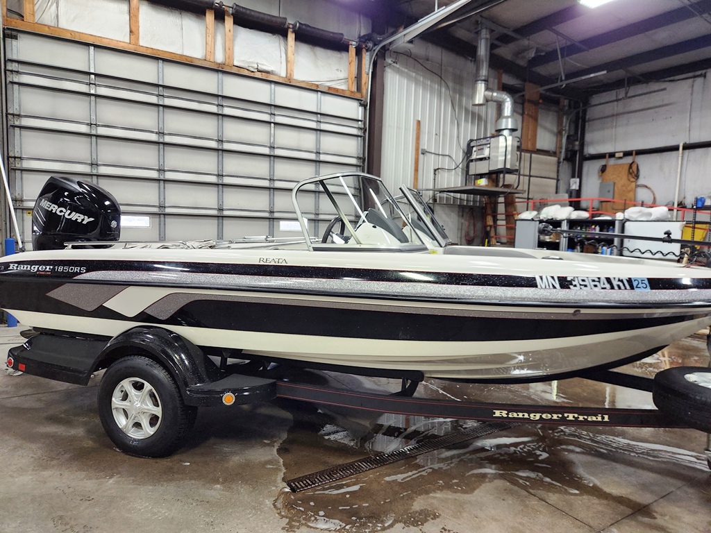 Ranger 1860 Angler Specs