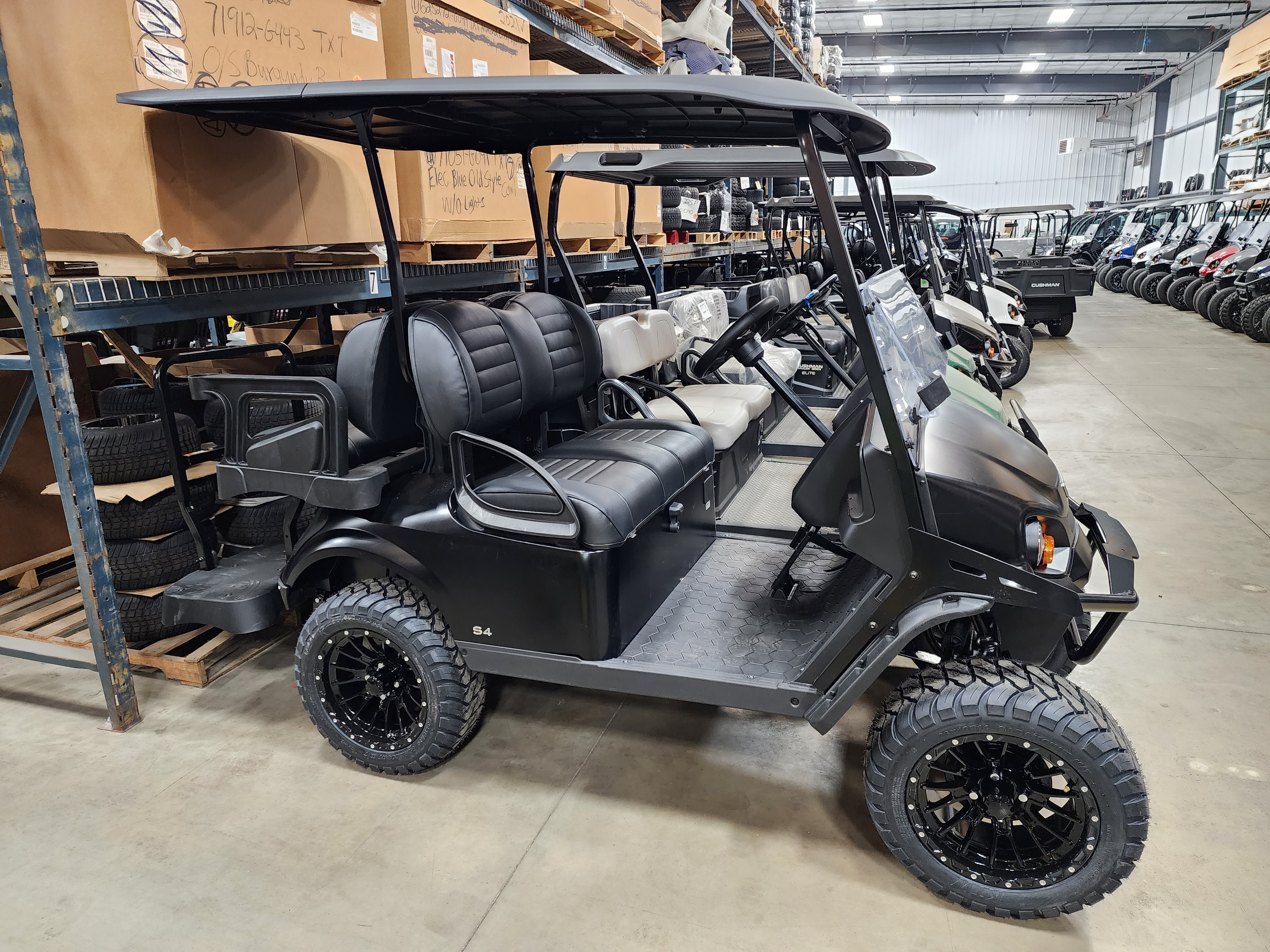 New 2024 E-Z-GO Express S4 Gas for sale in Prior Lake, MN