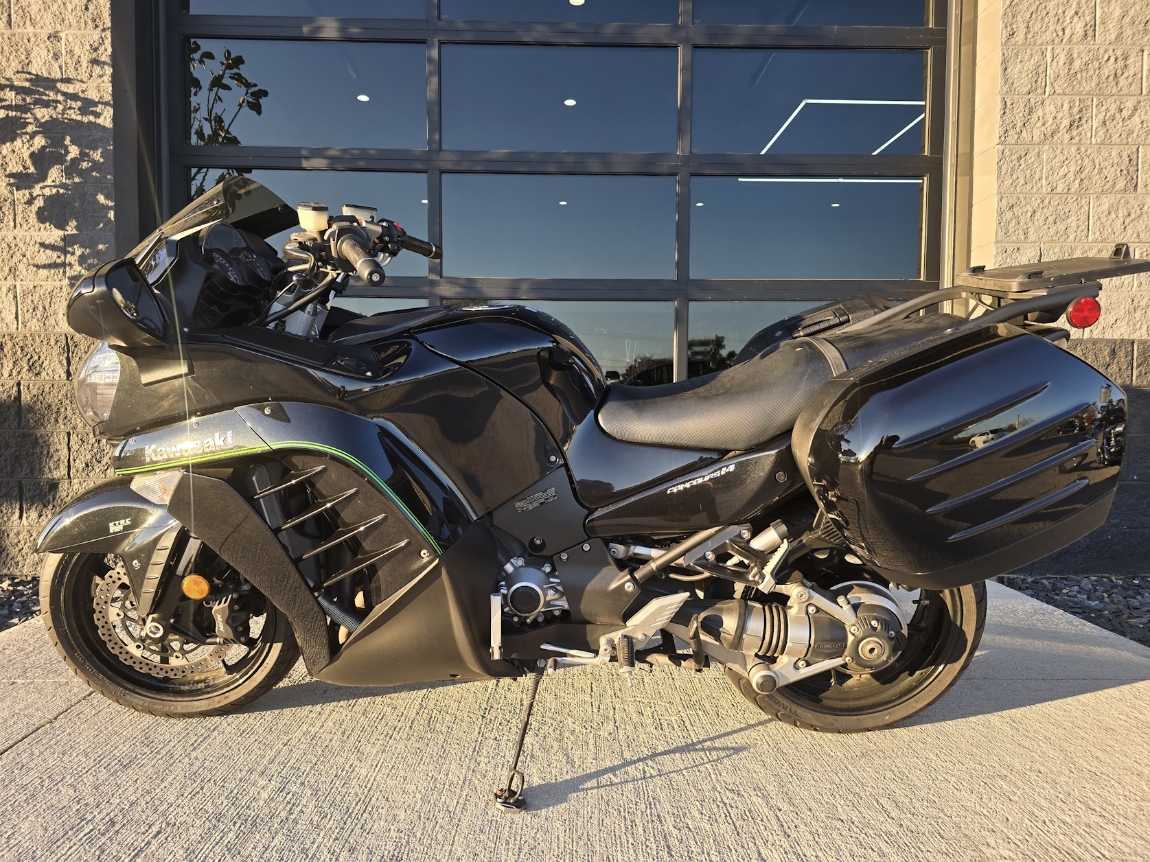 Street Bikes and 3 Wheel Motorcycle Metz Machines