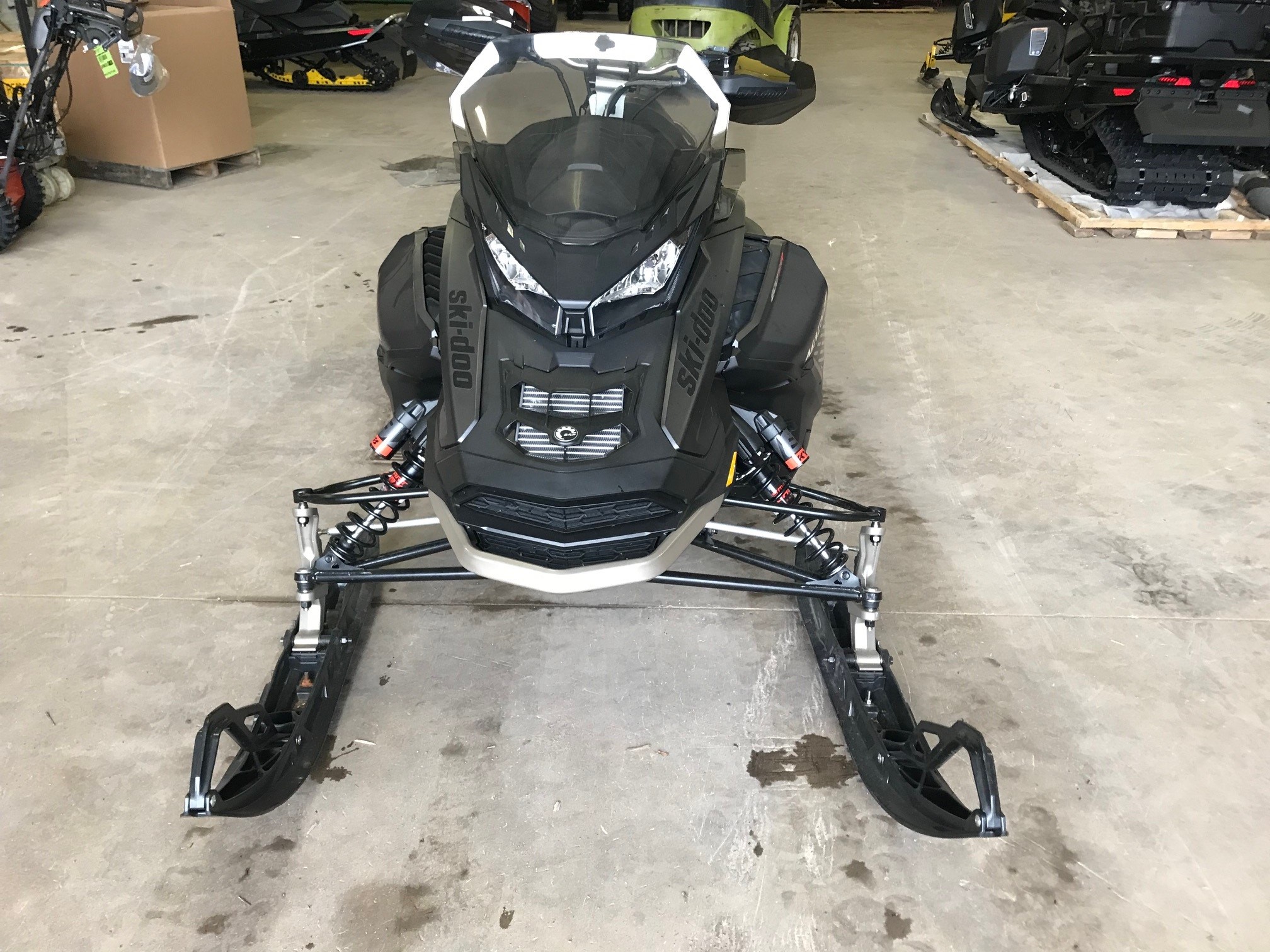 Snowmobile Team Green Diamond Powersports