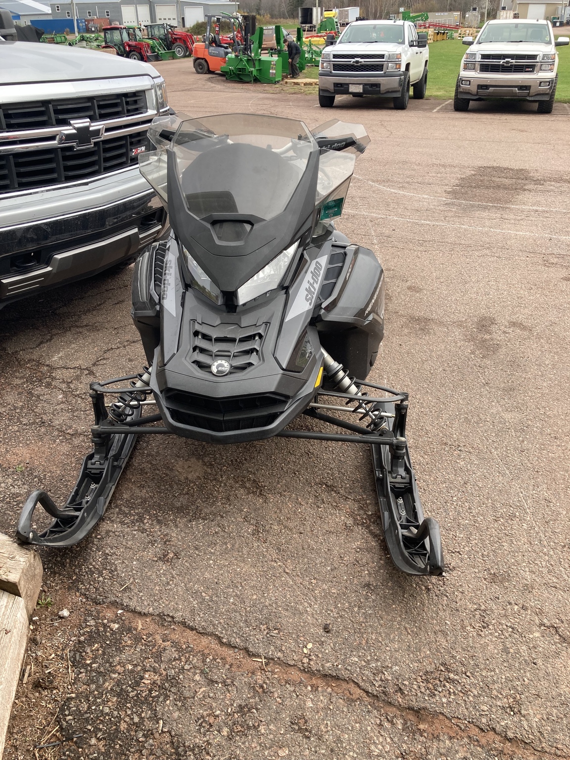 Snowmobile Team Green Diamond Powersports