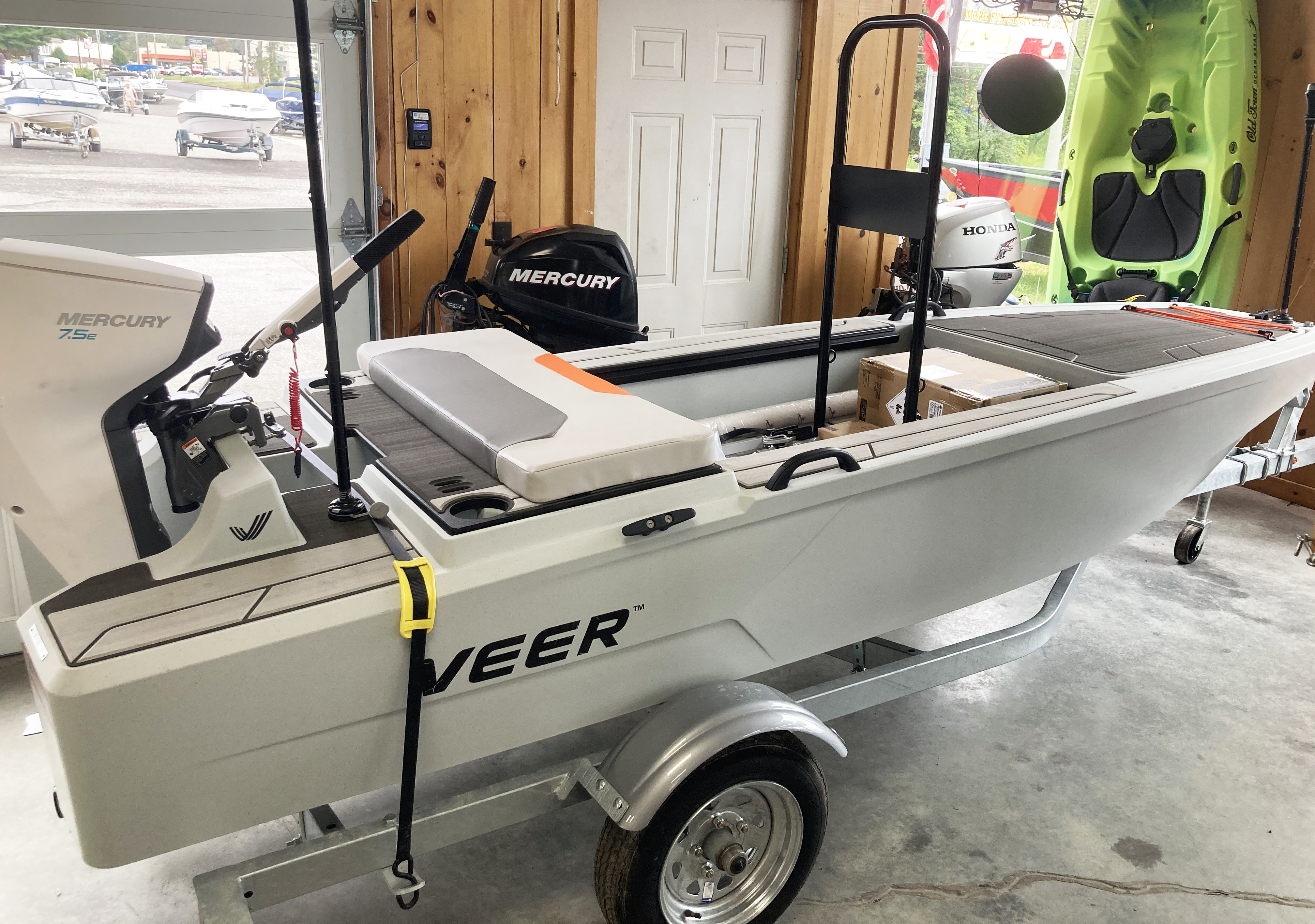 Boats, KAYAKS and Pontoon from VEER Mid-Maine Marine, Inc. Oakland, ME ...
