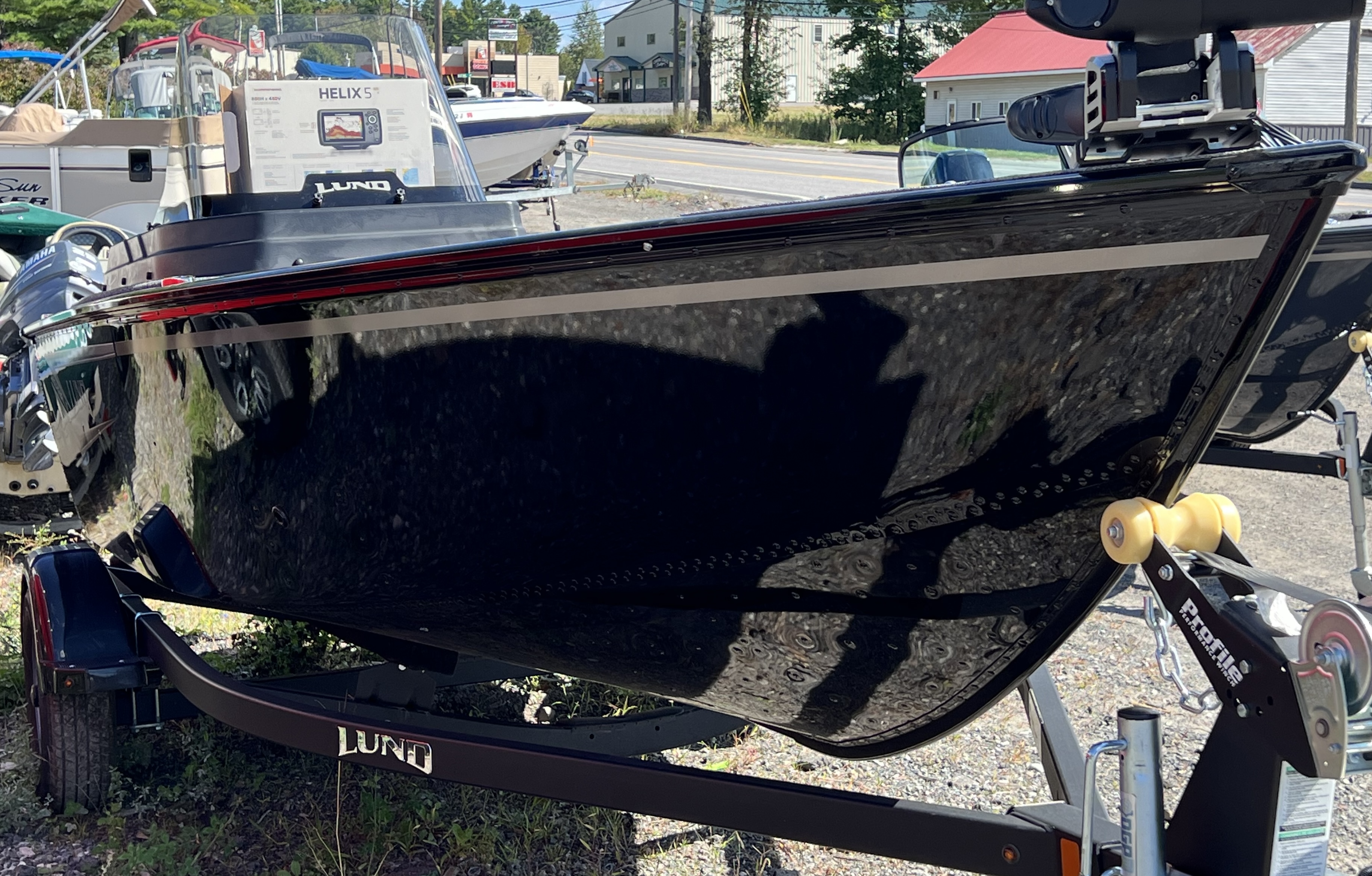 Inventory from Lund Mid-Maine Marine, Inc. Oakland, ME (800) 649-2628