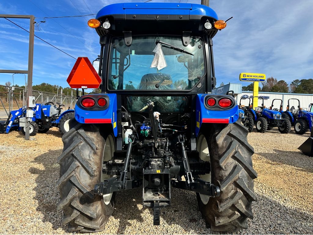 Agricultural Tractors from New Holland Agriculture Wade Tractor ...
