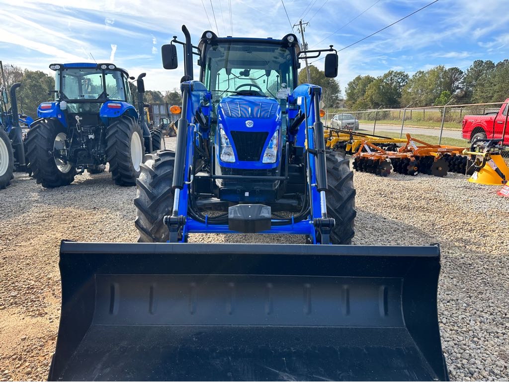 Agricultural Tractors from New Holland Agriculture Wade Tractor ...