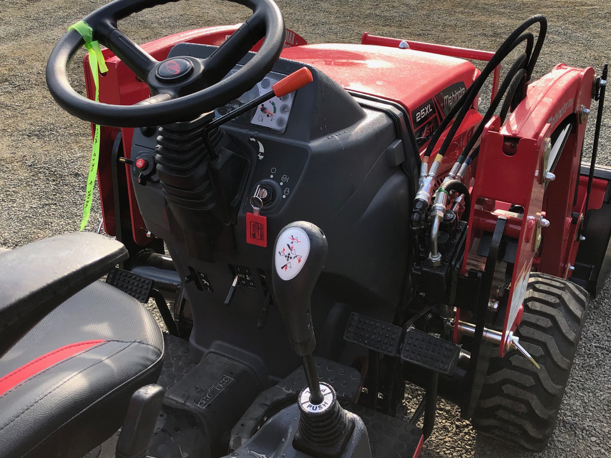 2020 Mahindra Max 25 XL HST with Loader & Pallet Forks for sale in ...