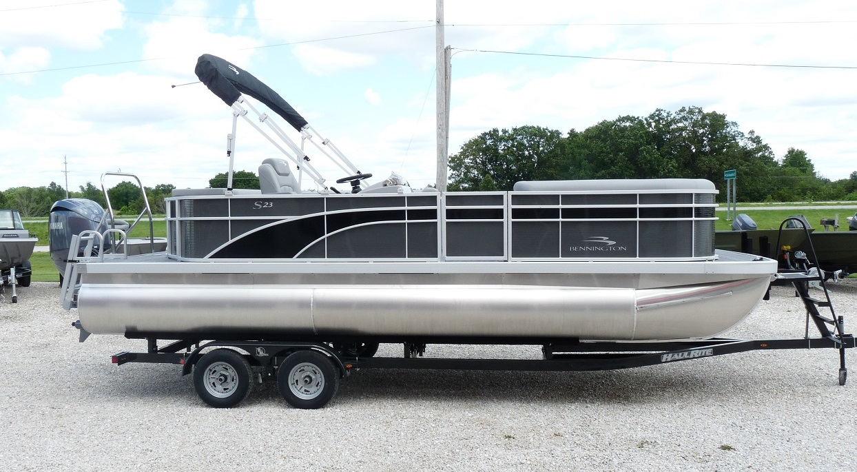 In-Stock New and Used Models For Sale in Troy, MO Cooks Boats & Motors ...