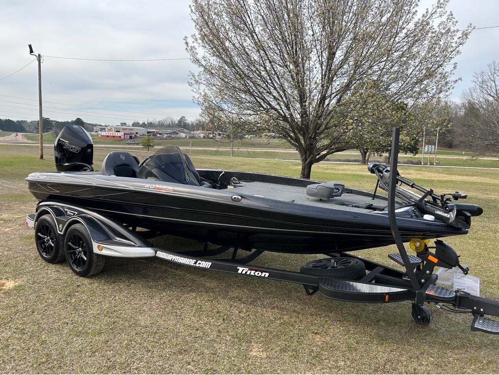 Boats Midway Marine Fulton, MS (662) 862-7711