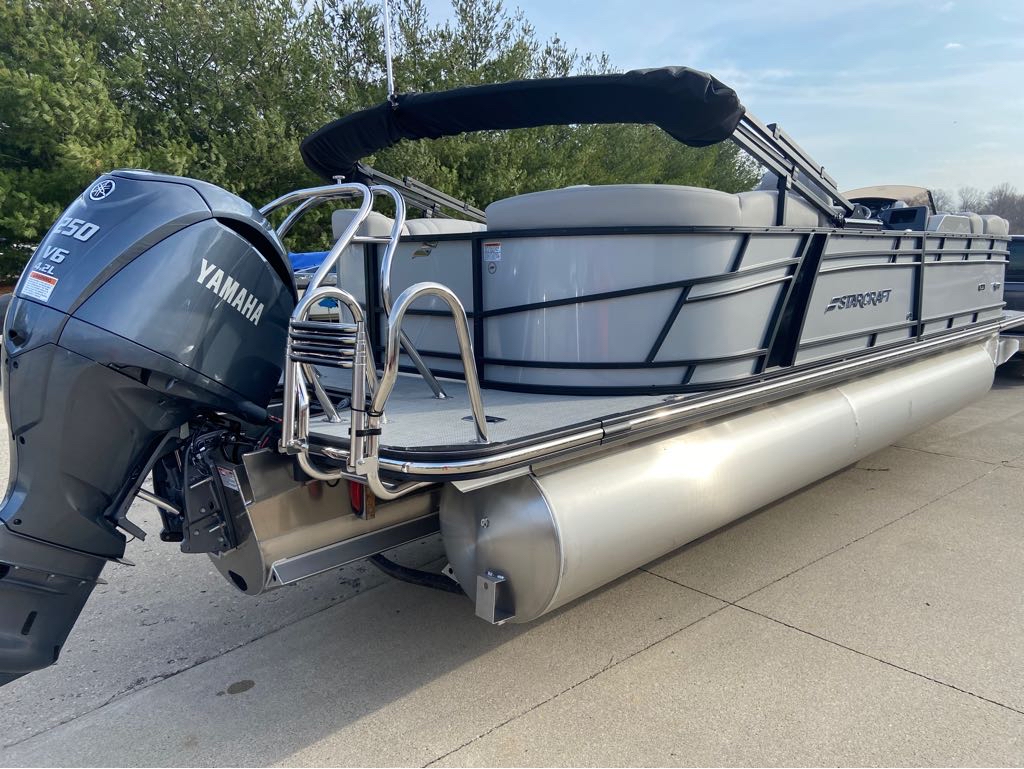 Pontoons Lake Springfield Marina Springfield, IL (217) 483-3625