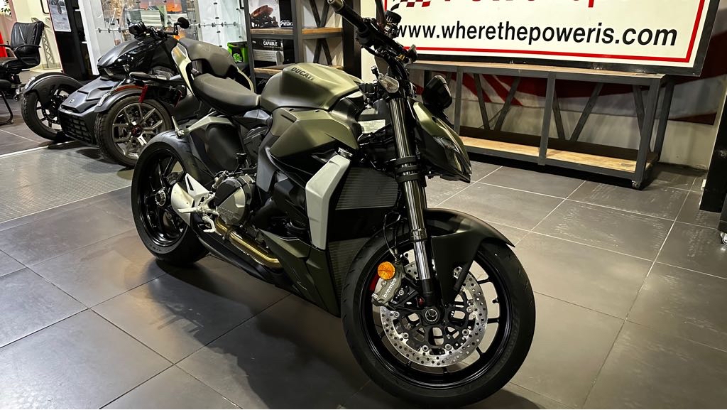 New Powersports Vehicles for Sale Near Woodbridge & Falls Church, VA