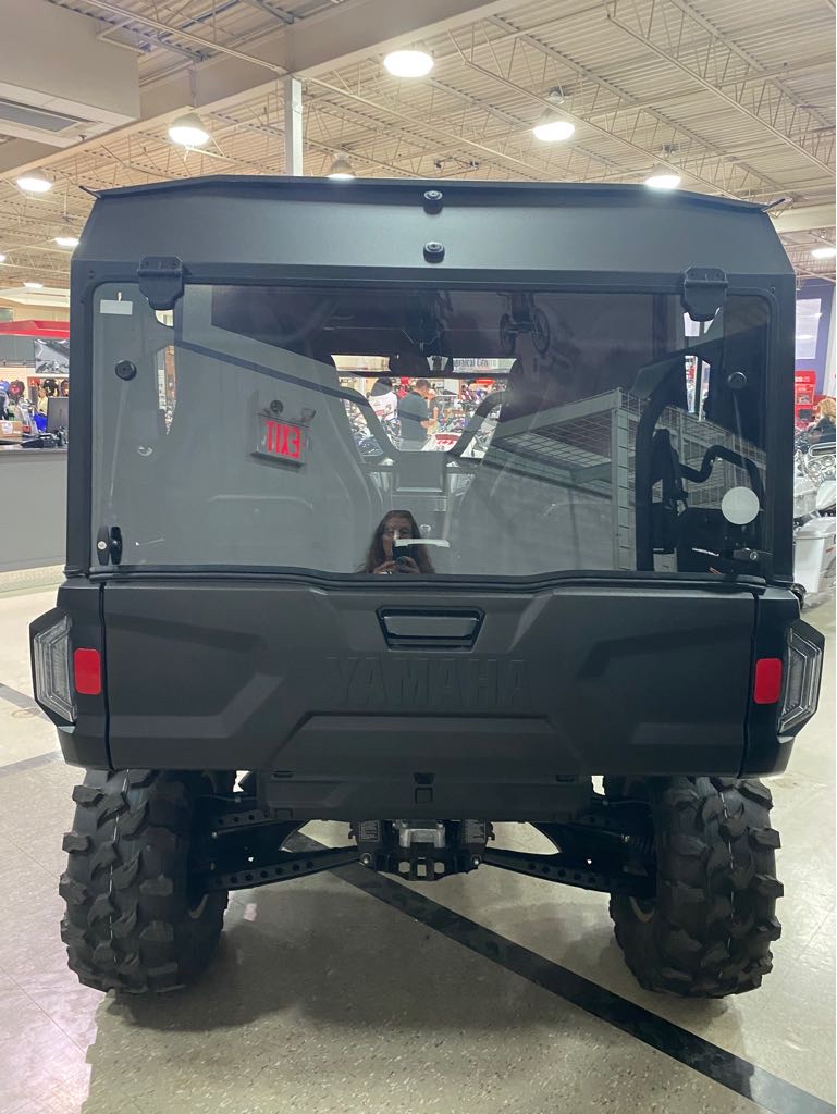 Side x Side, Commercial Engines and Trike Hully Gully London London, ON ...