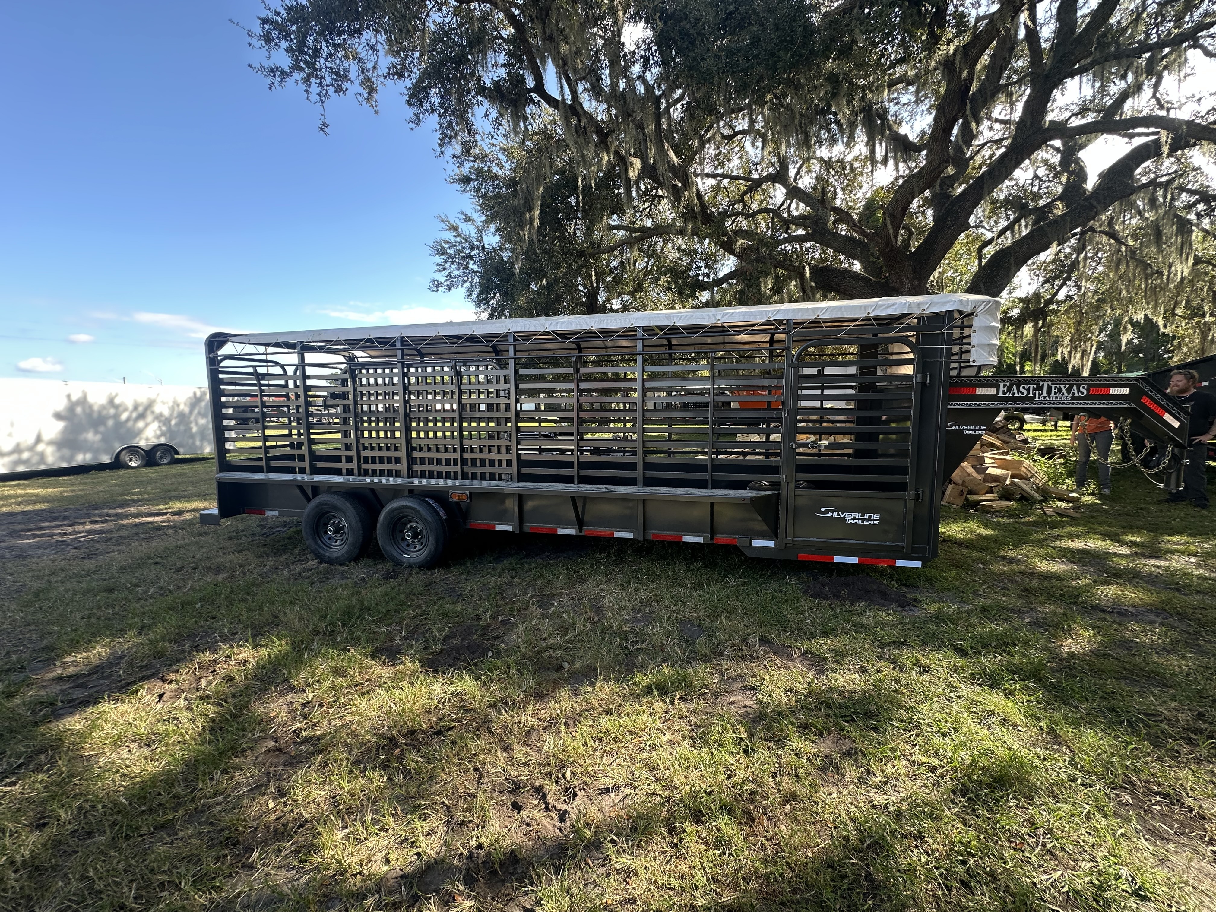Horse Trailers and Livestock Silverline Trailers - HQ Dexter, MO (573 ...