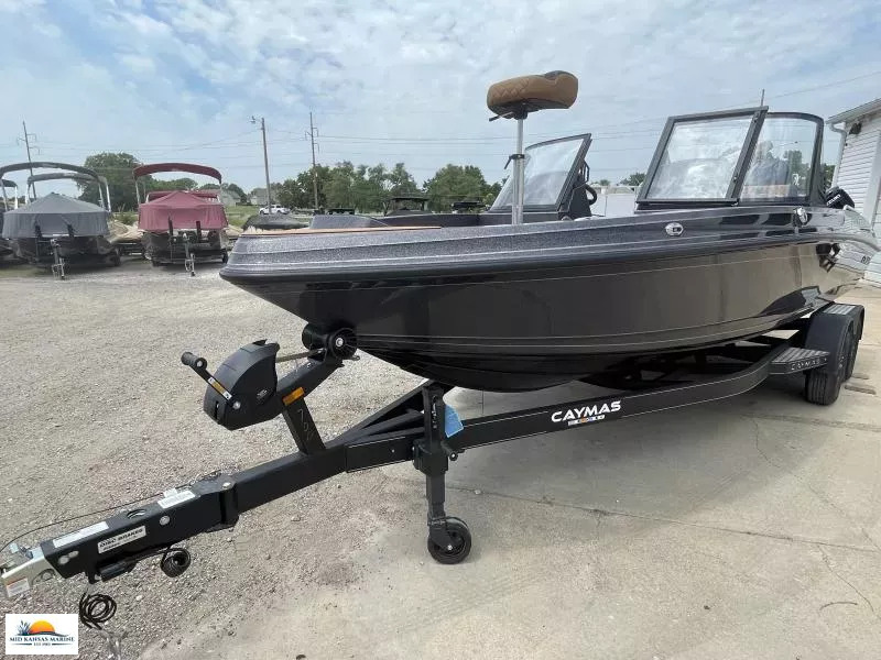 Inventory from Caymas Boats Mid Kansas Marine Hutchinson, KS (620) 665-0396